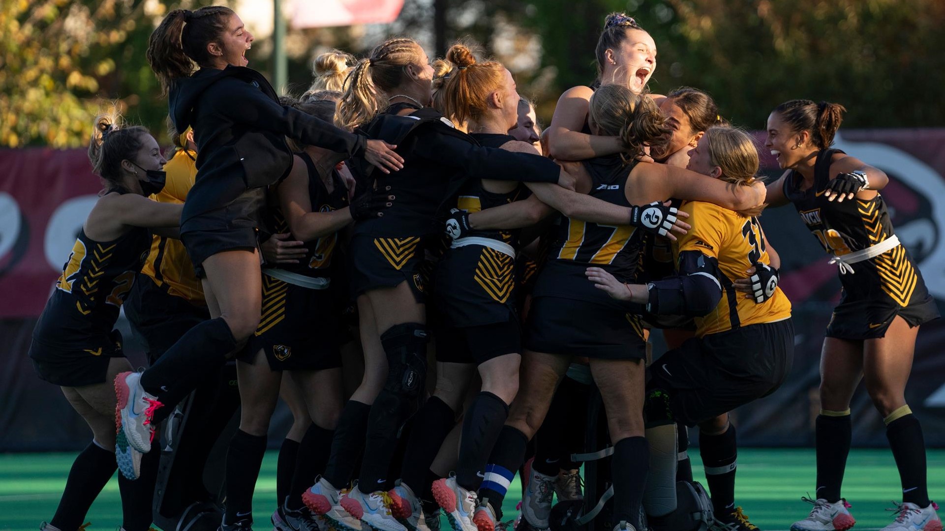 VCU WINS THRILLER OVER #18 UMASS, ADVANCES TO A-10 CHAMPIONSHIP ...