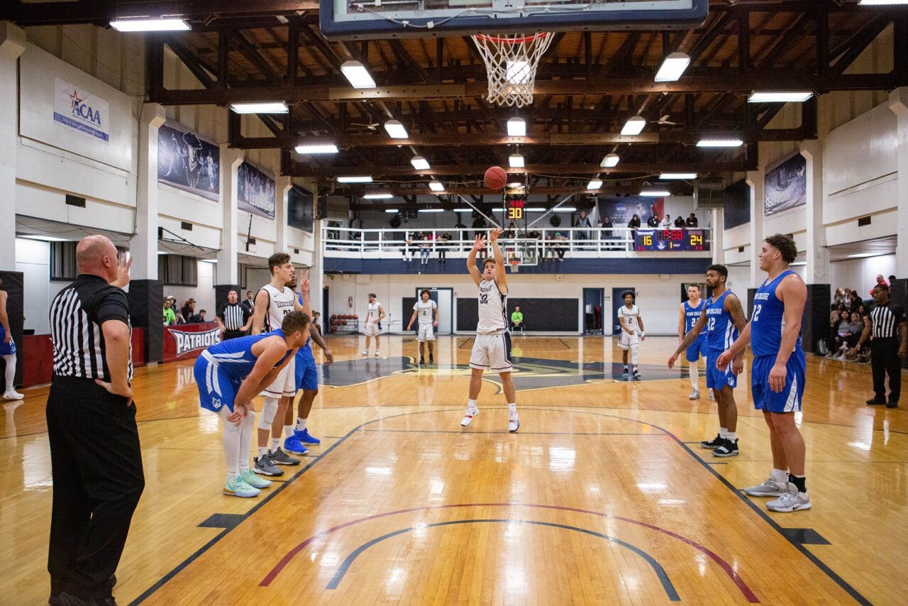 Owen Bradford - 2021-2022 - Men's Basketball - University of Valley ...