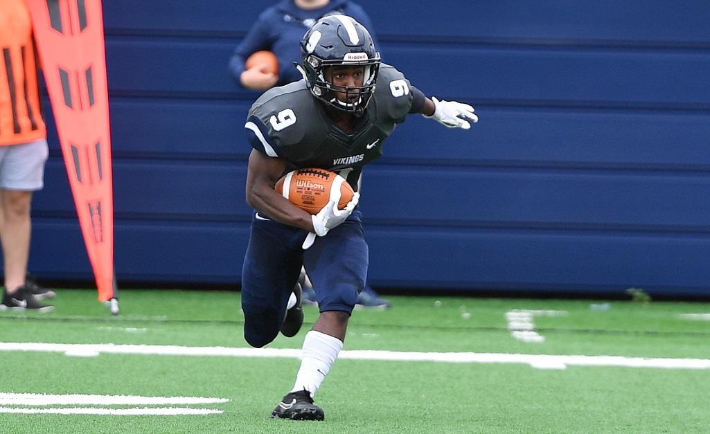 Lake Forest edges Vikings in wild finish - Lawrence University