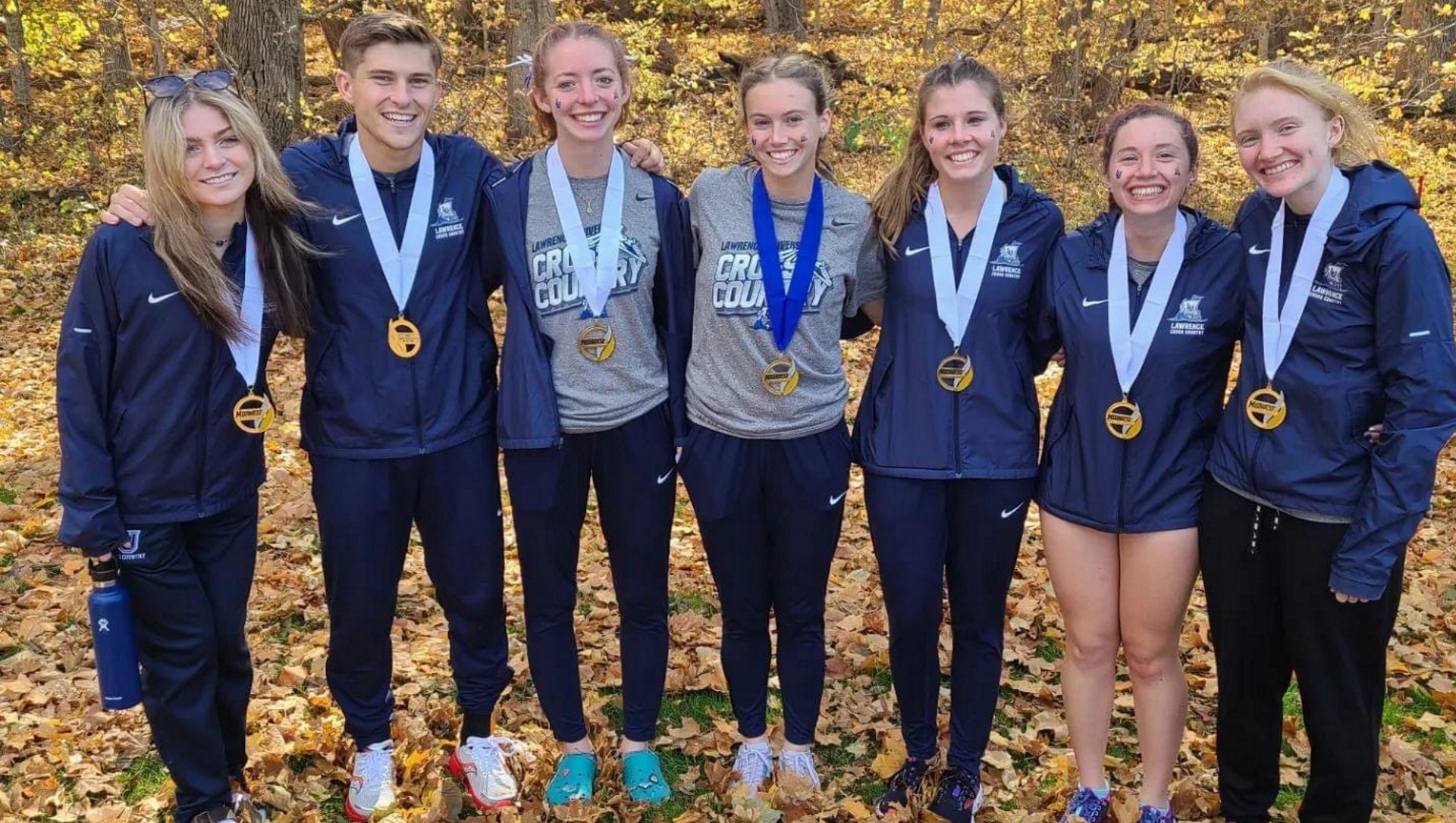 Oliver races to MWC title for second straight season - Lawrence University