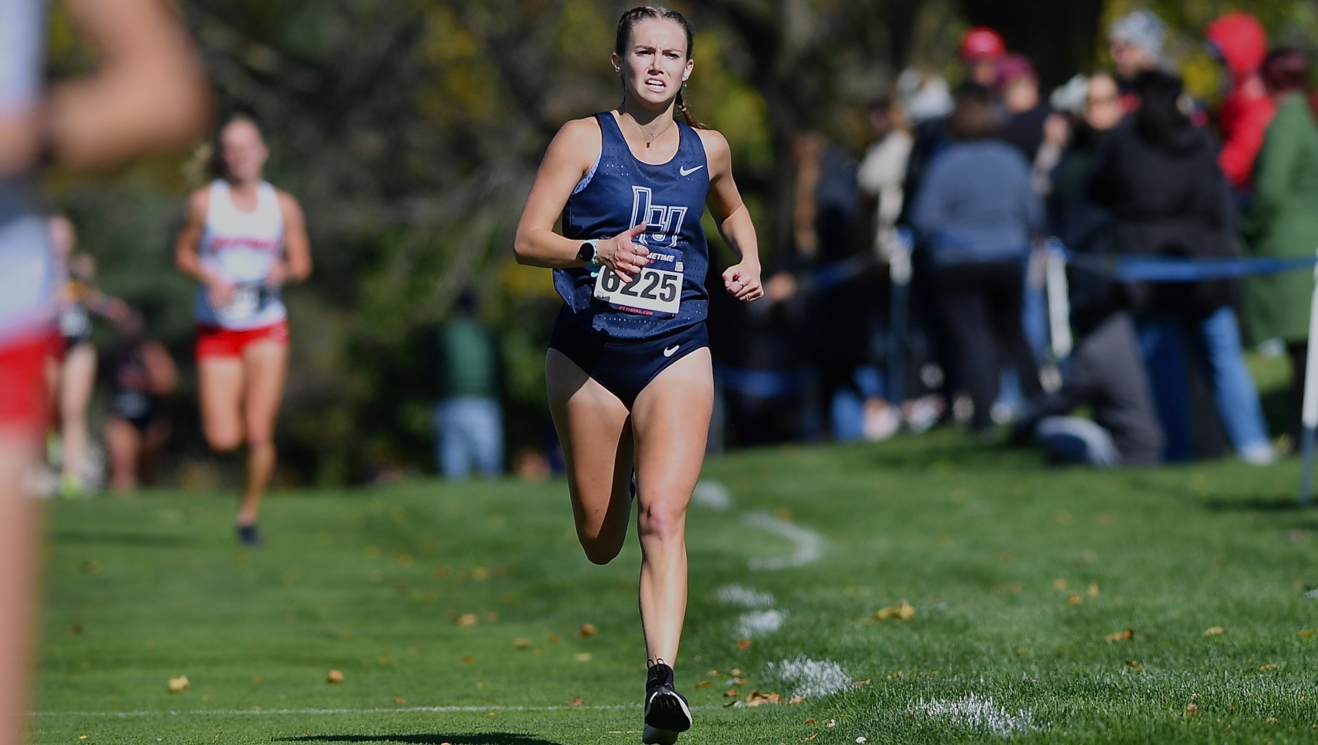 Vikings battle to second place at MWC Championships - Lawrence University