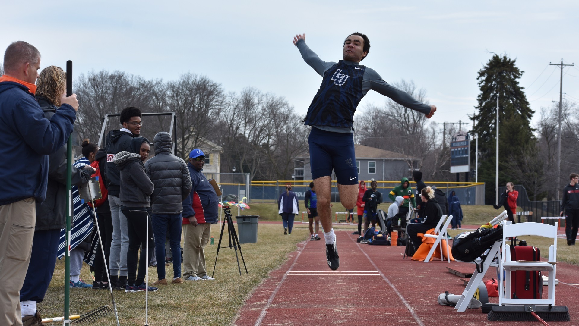 Benjamin takes title at Beloit Relays - Lawrence University