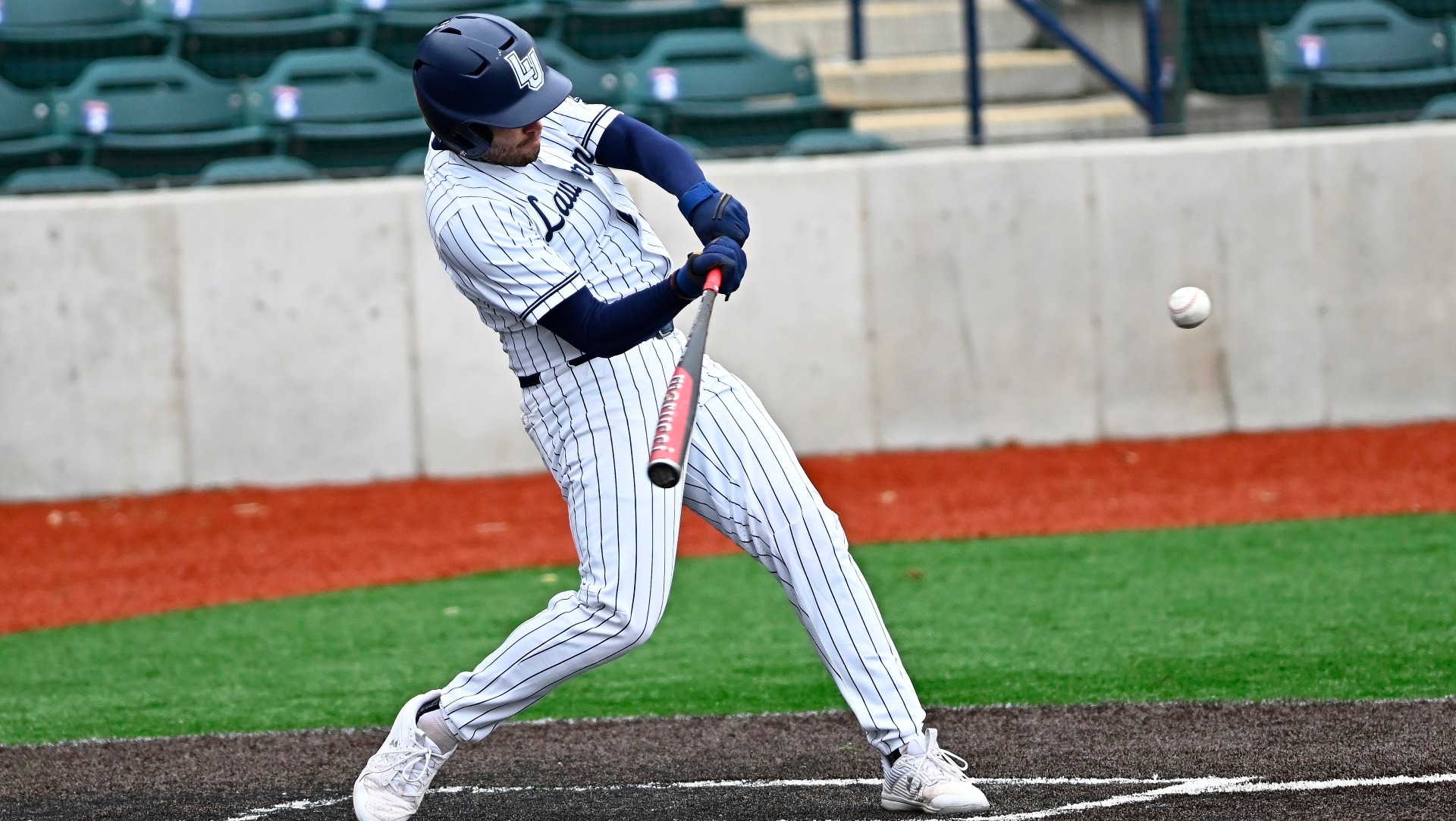 Lawrence's record-setting homer binge leads to doubleheader split at ...