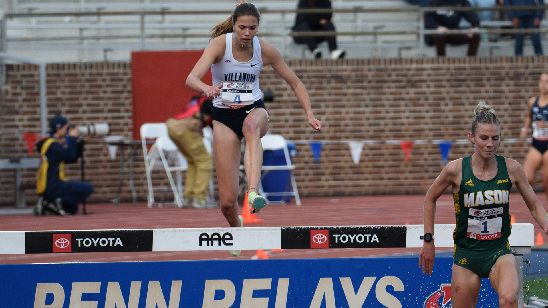 Anna Helwigh - Women's Track & Field - Villanova University