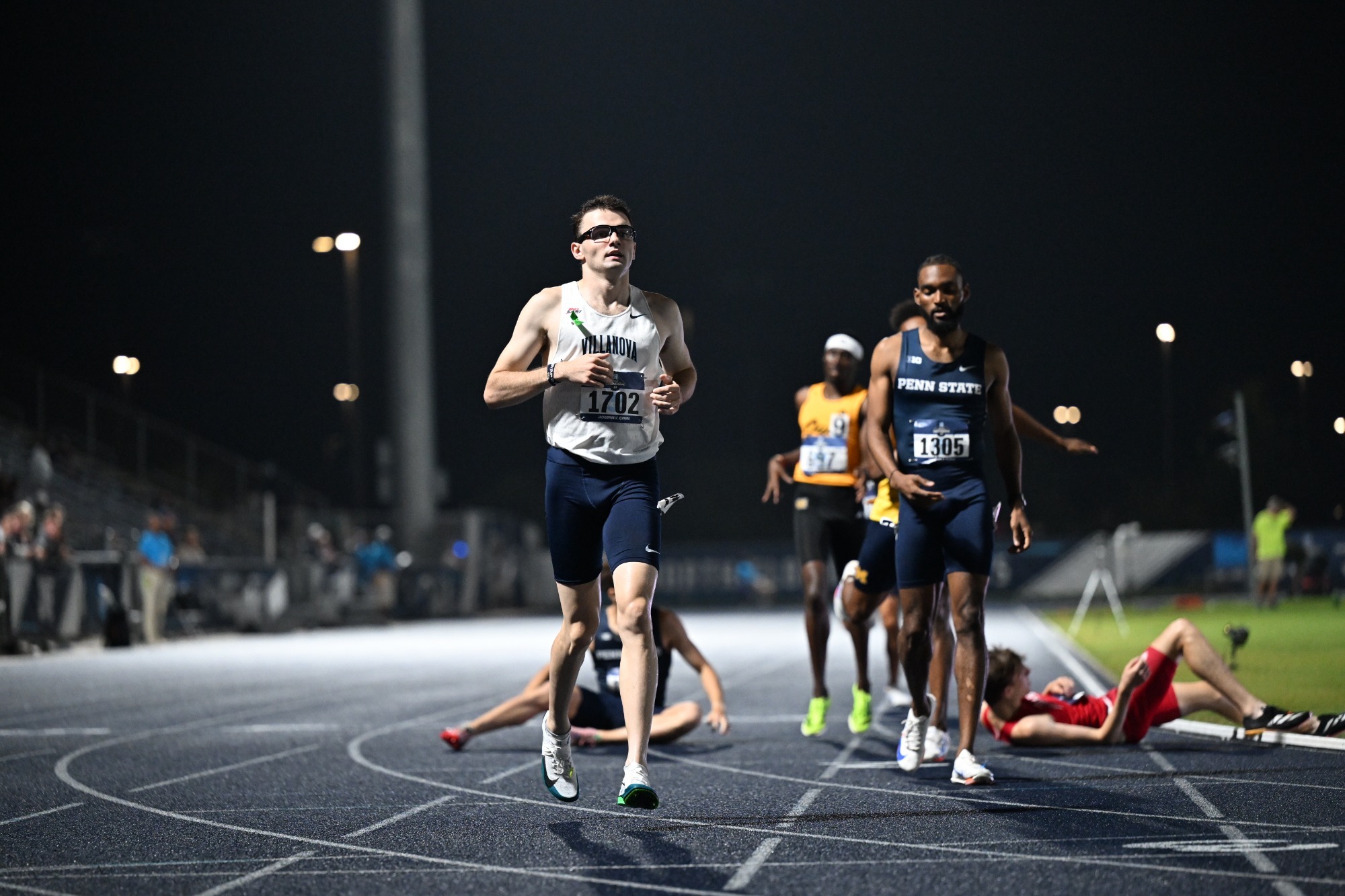 Evans and Theobald Post Personal Bests at Sam Howell Invitational on ...