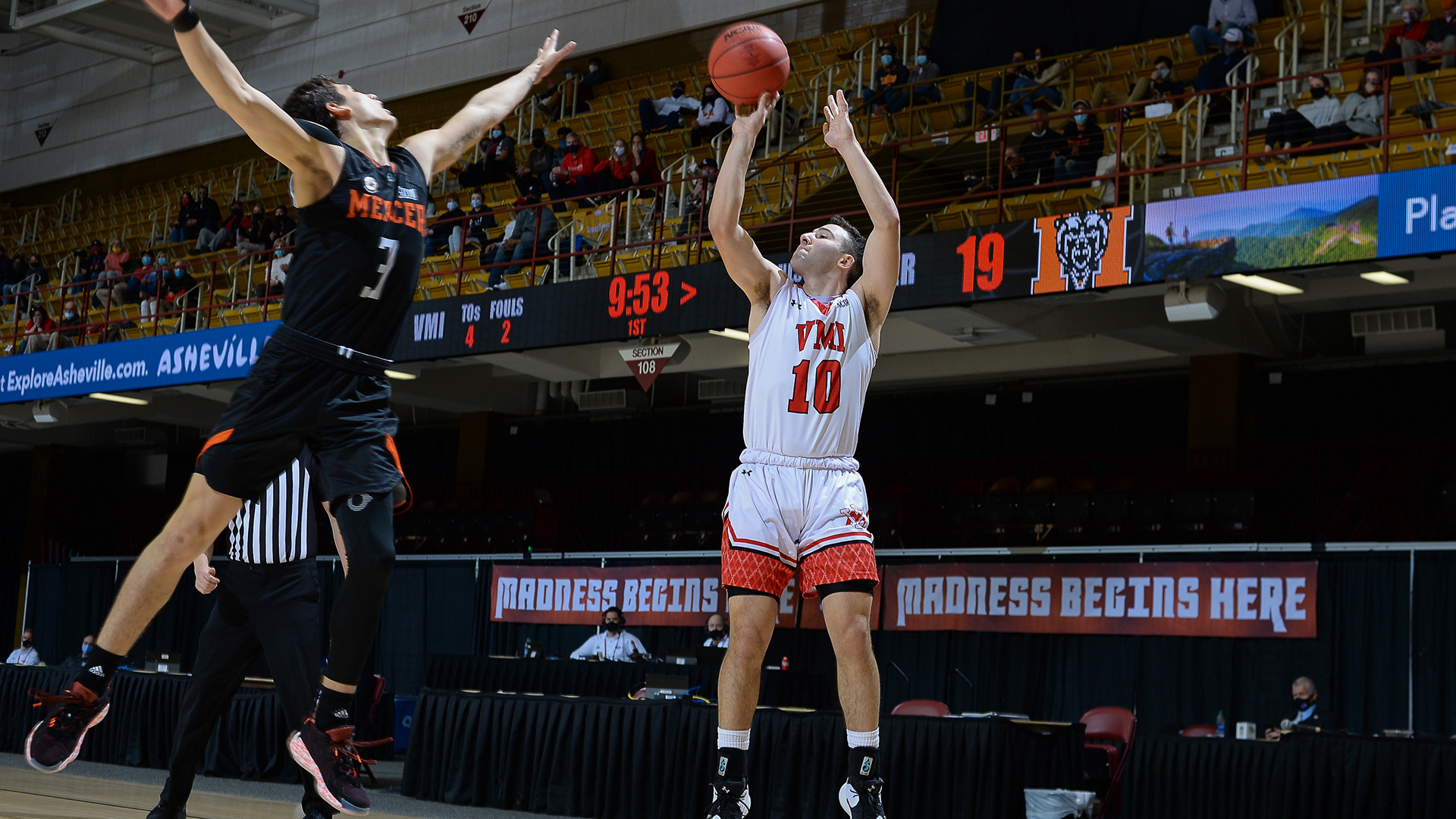Kamdyn Curfman - 2021-22 - Men's Basketball - Virginia Military Institute
