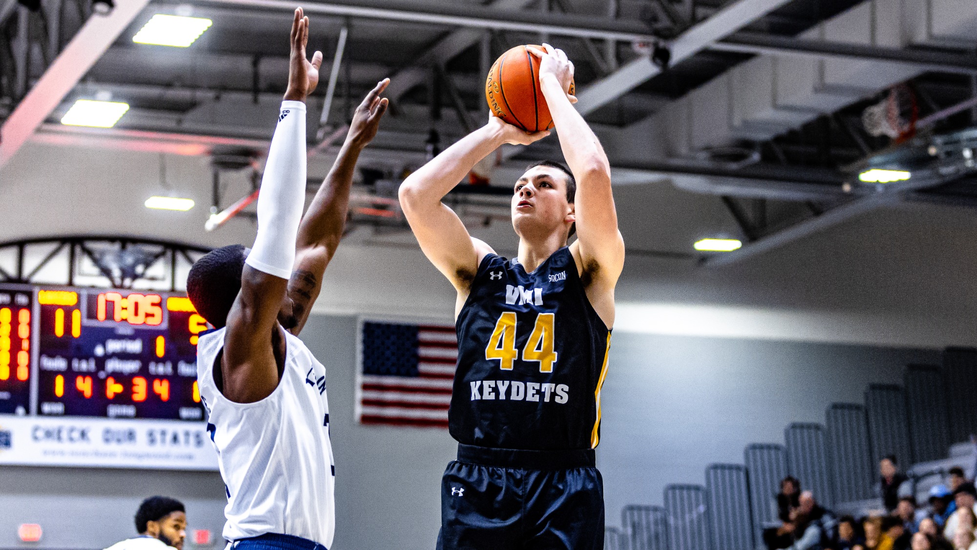 Tyler Houser - 2022-23 - Men's Basketball - Virginia Military Institute Tyler Houser - 2022-23 - Men's Basketball - Virginia Military Institute