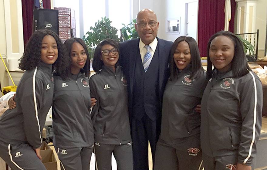 VUU Student-Athletes Help Families in Need - Virginia Union University ...