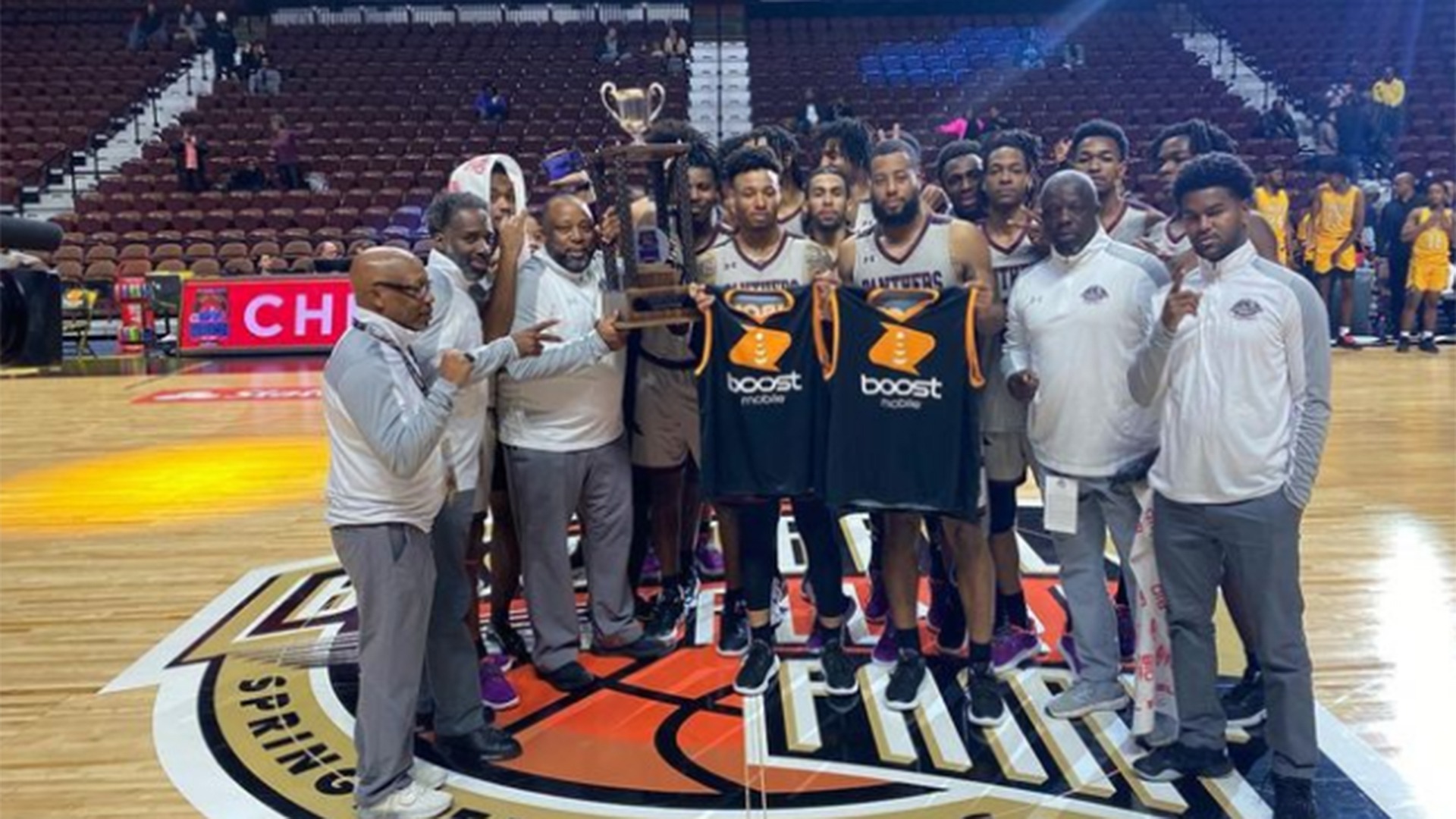 VUU Wins Chris Paul Classic - Virginia Union University Athletics