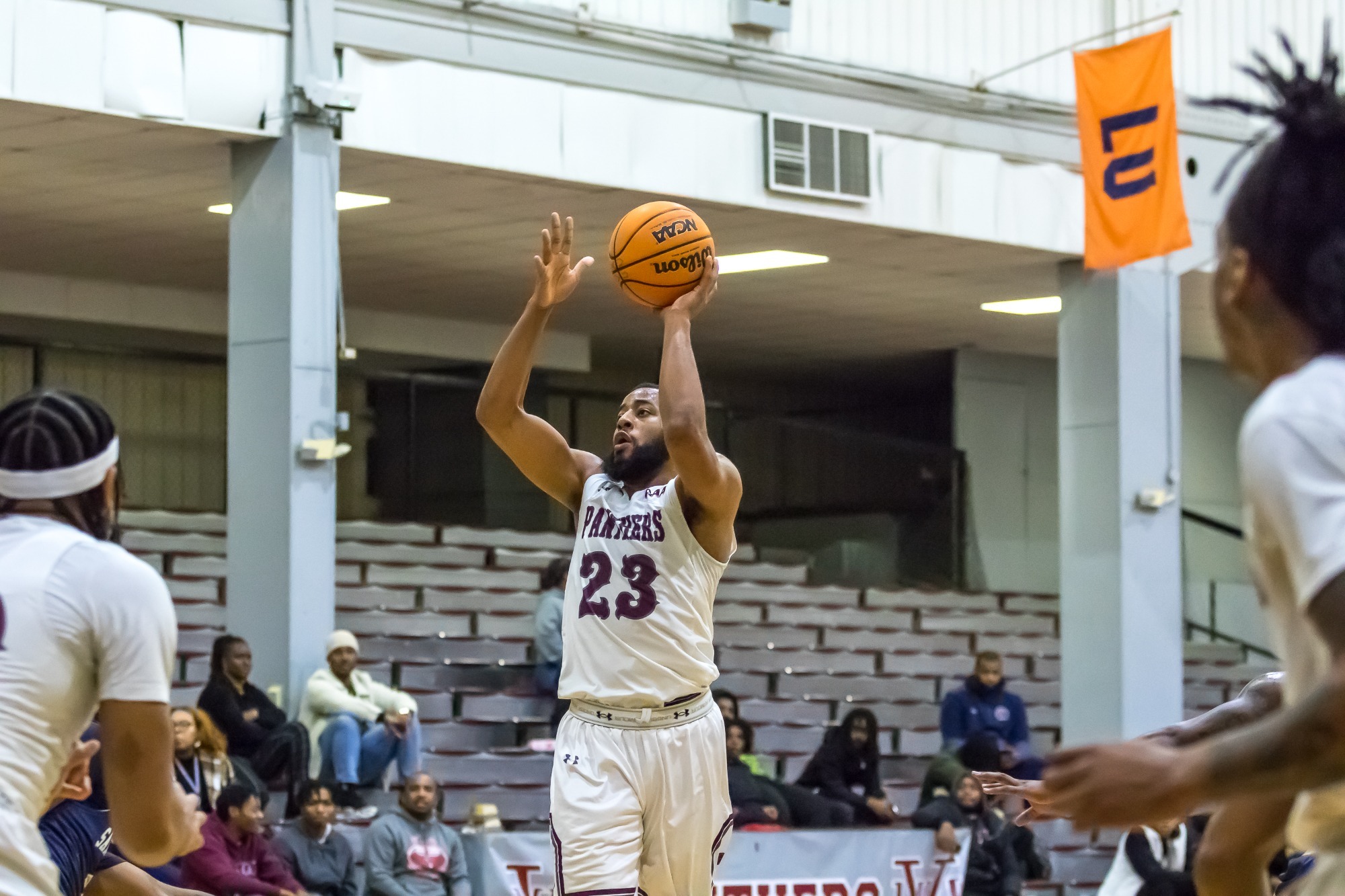 Robert Osborne - 2022-23 - Men's Basketball - Virginia Union University ...