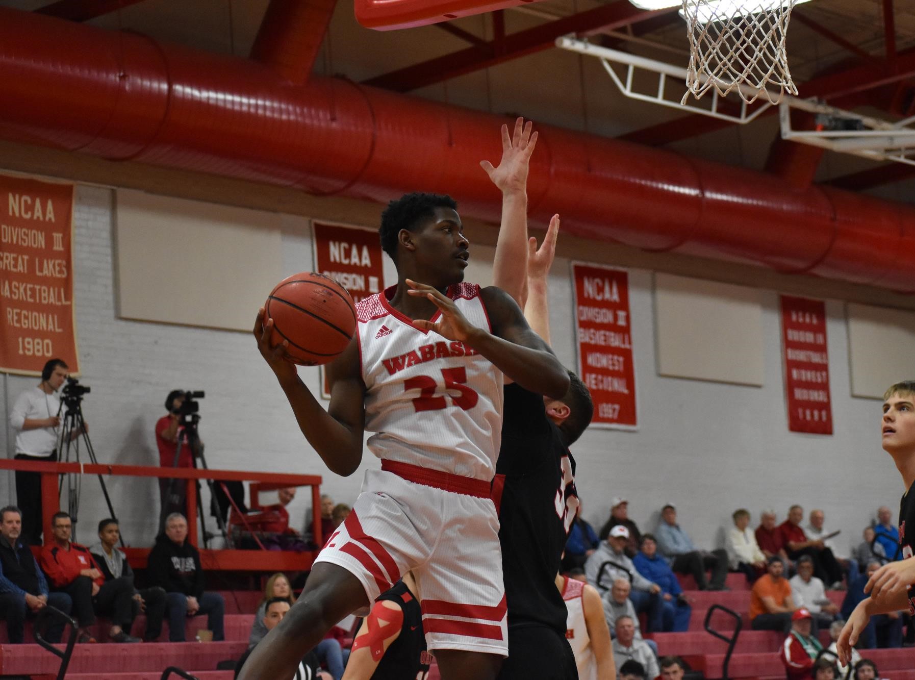 Jayden Edwards - Basketball - Wabash College Athletics