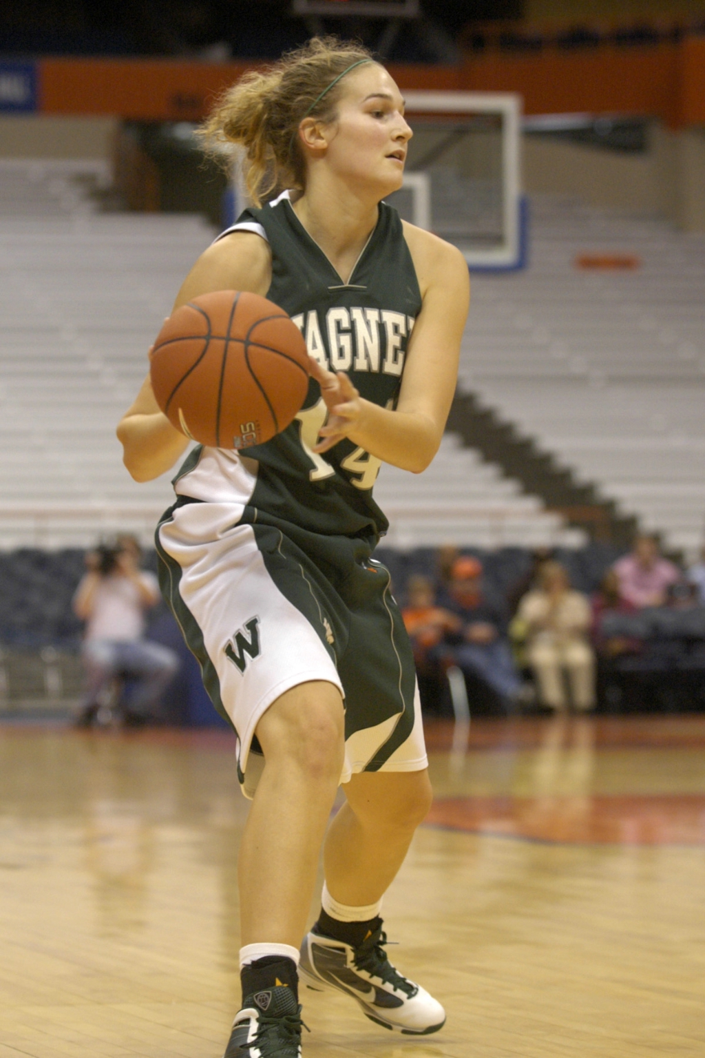Marie-Laurence Archambault - 2012 - Women's Basketball - Wagner College ...