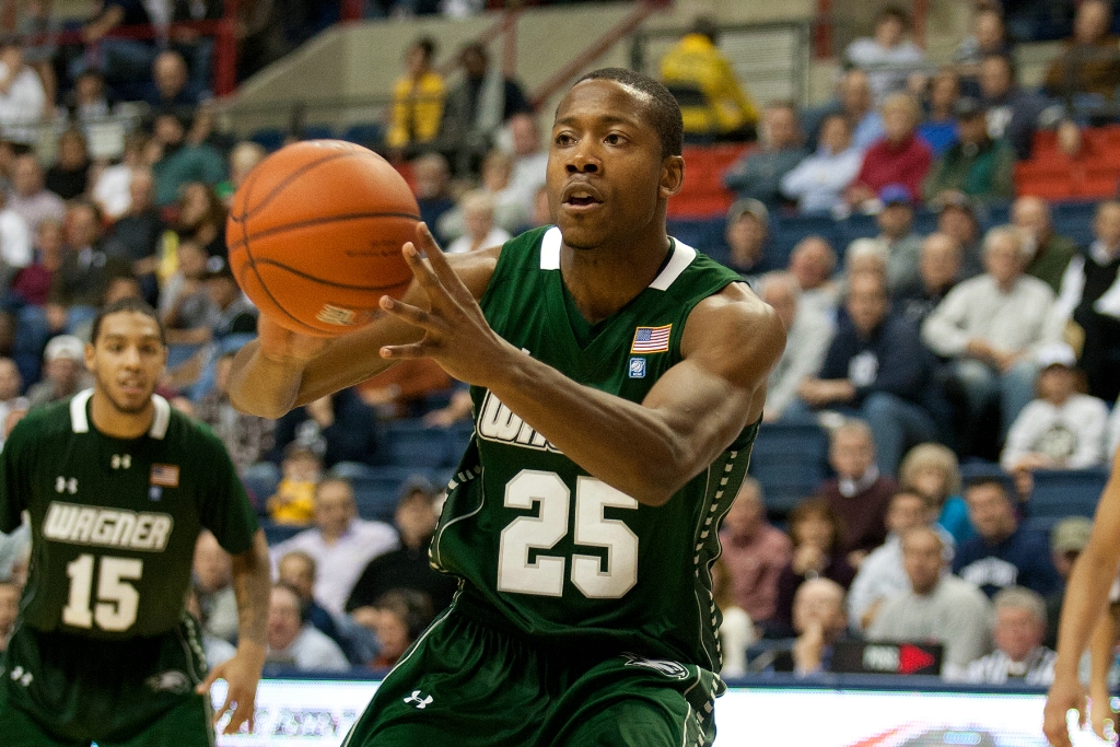 Josh Thompson - 2012-13 - Men's Basketball - Wagner College Athletics