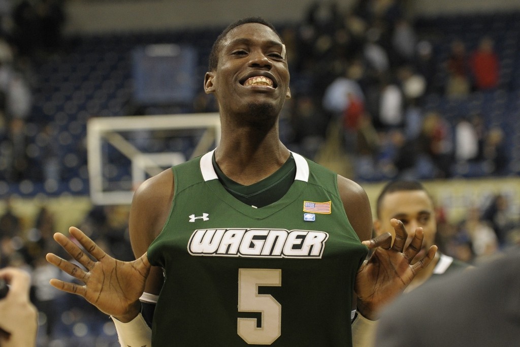 Naofall Folahan - 2013-14 - Men's Basketball - Wagner College Athletics