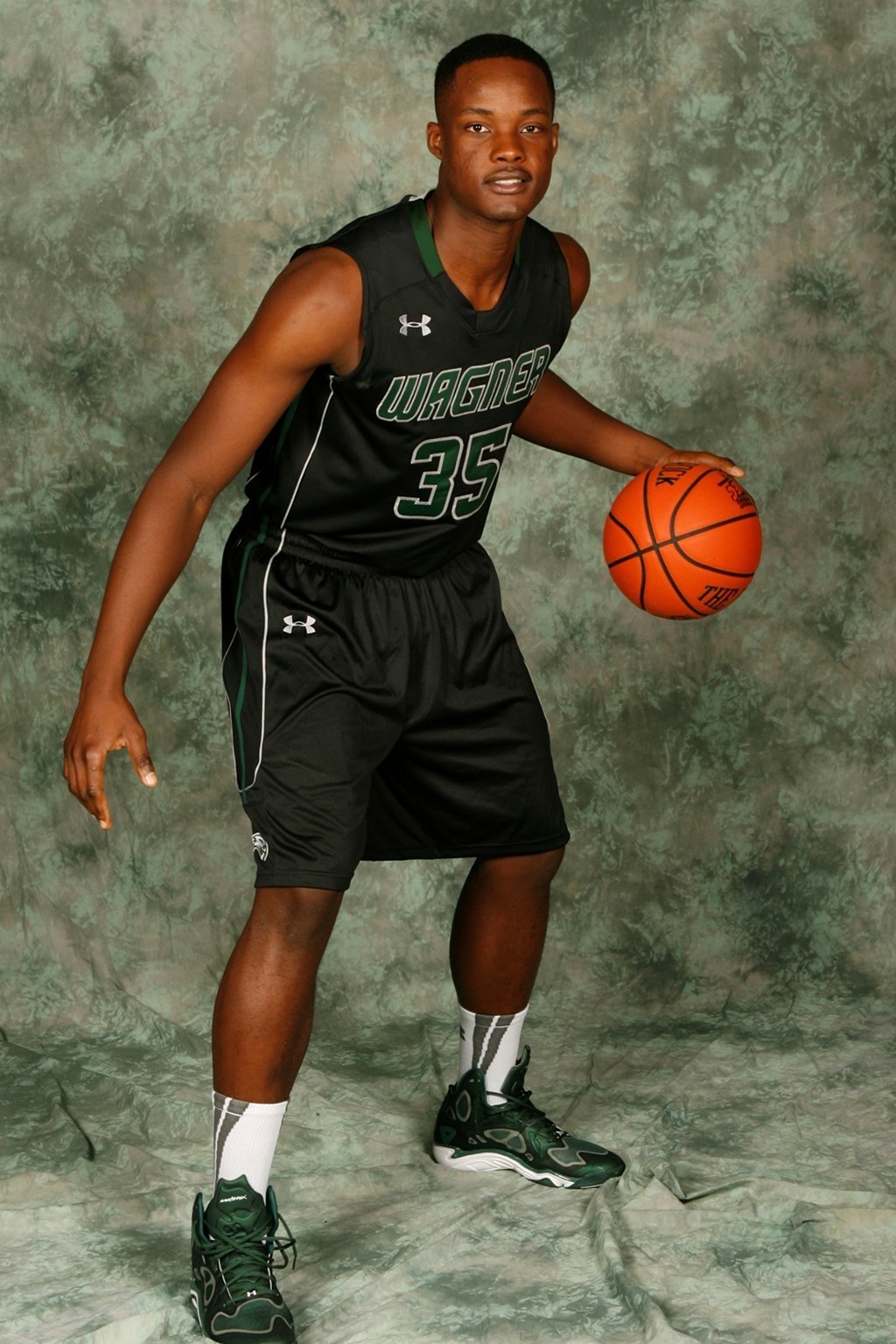 Greg Senat - 2016-17 - Men's Basketball - Wagner College Athletics