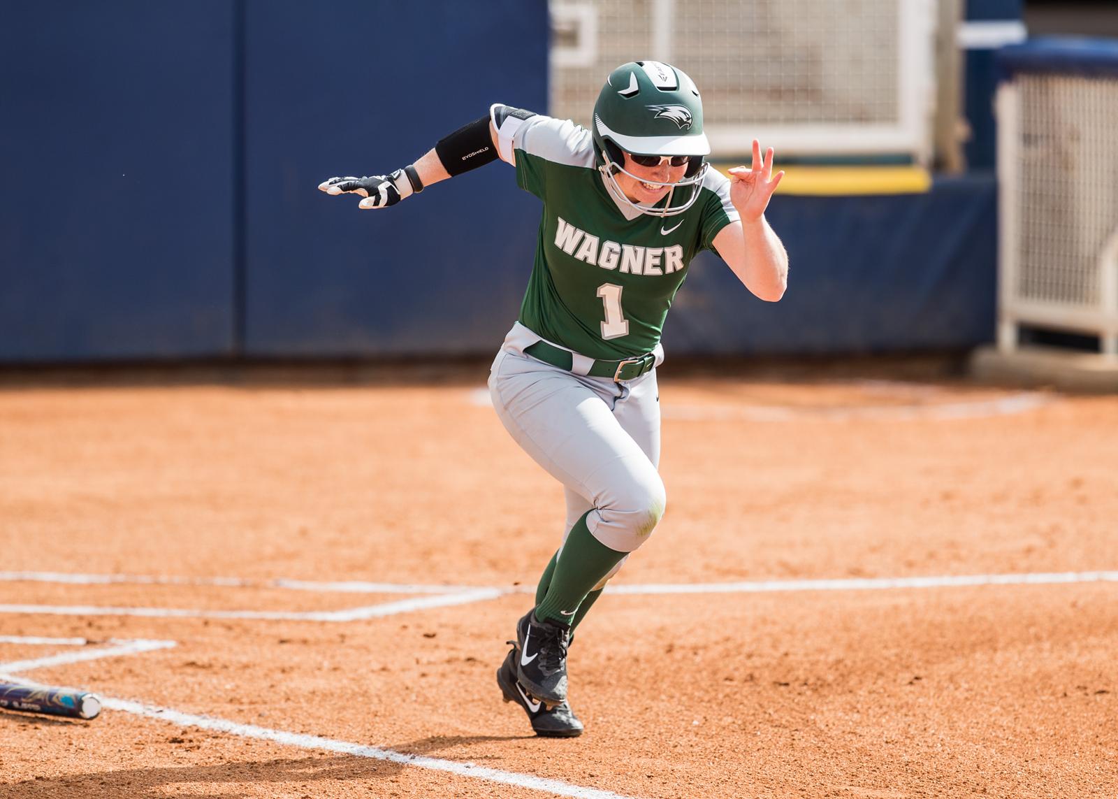 Zoe Bender - 2021 - Softball - Wagner College Athletics