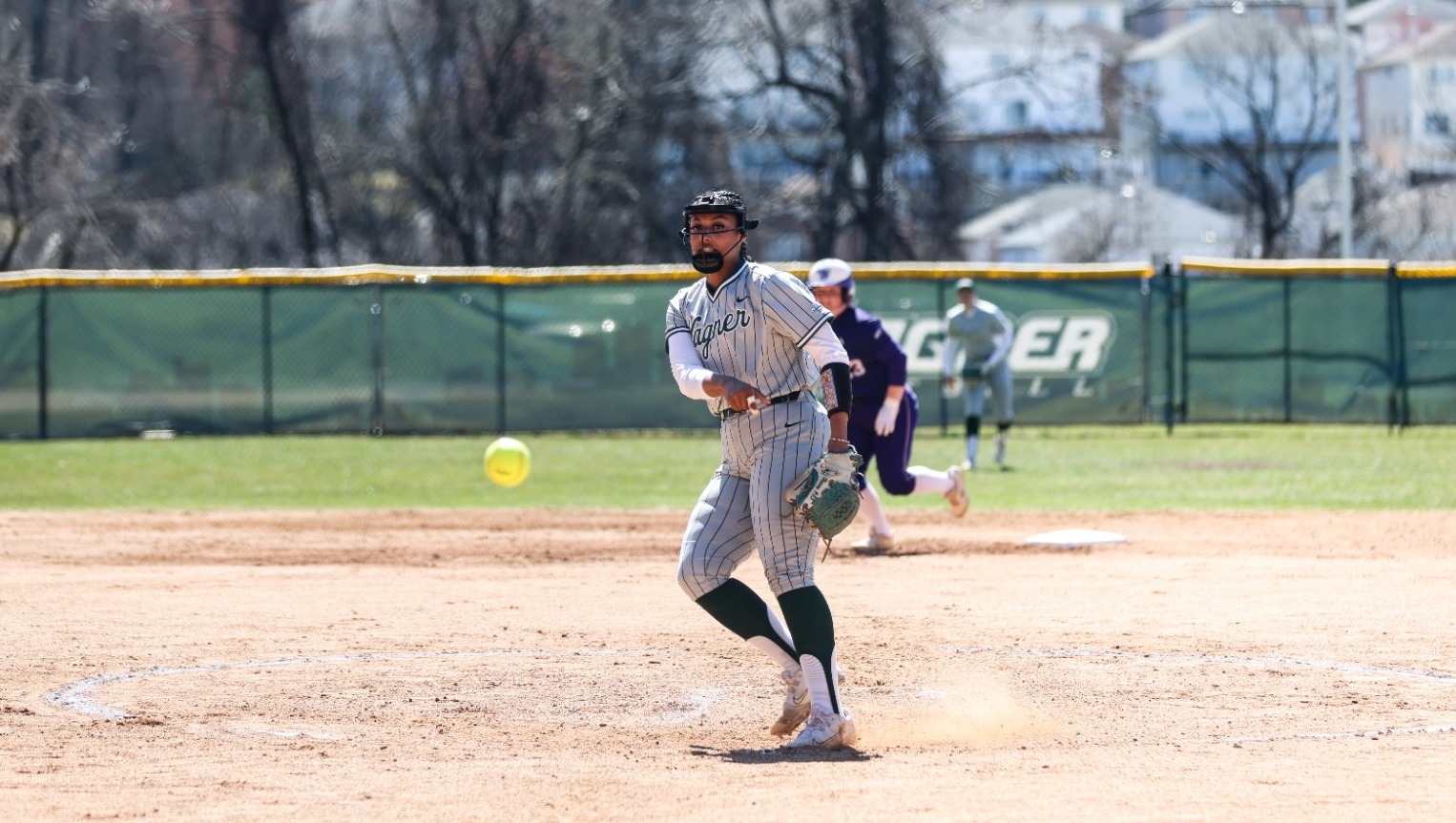 Softball Sweeps Stonehill As Harvey Makes History - Wagner College ...