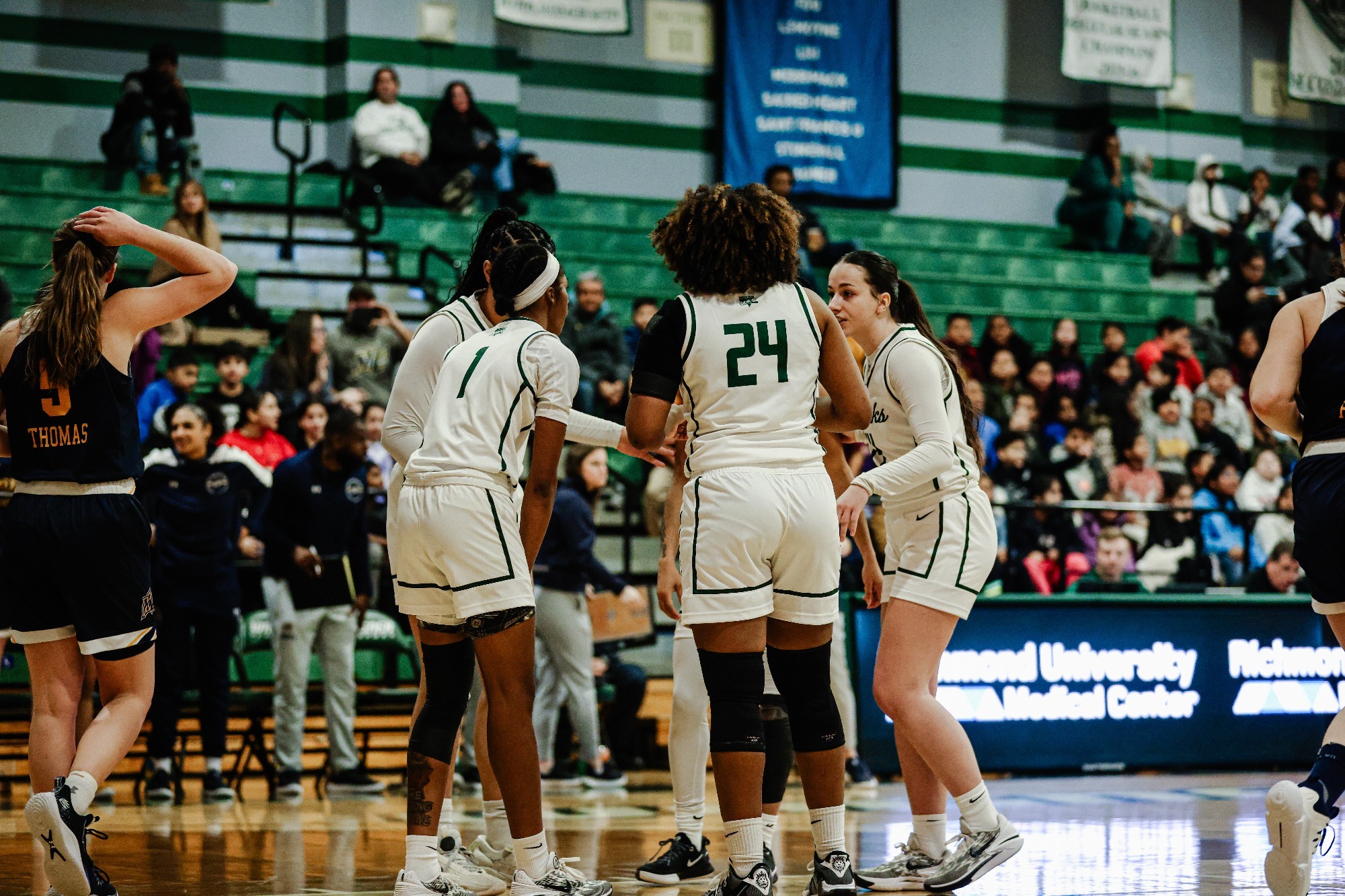 Women’s Basketball Drops Home Contest To Merrimack - Wagner College ...