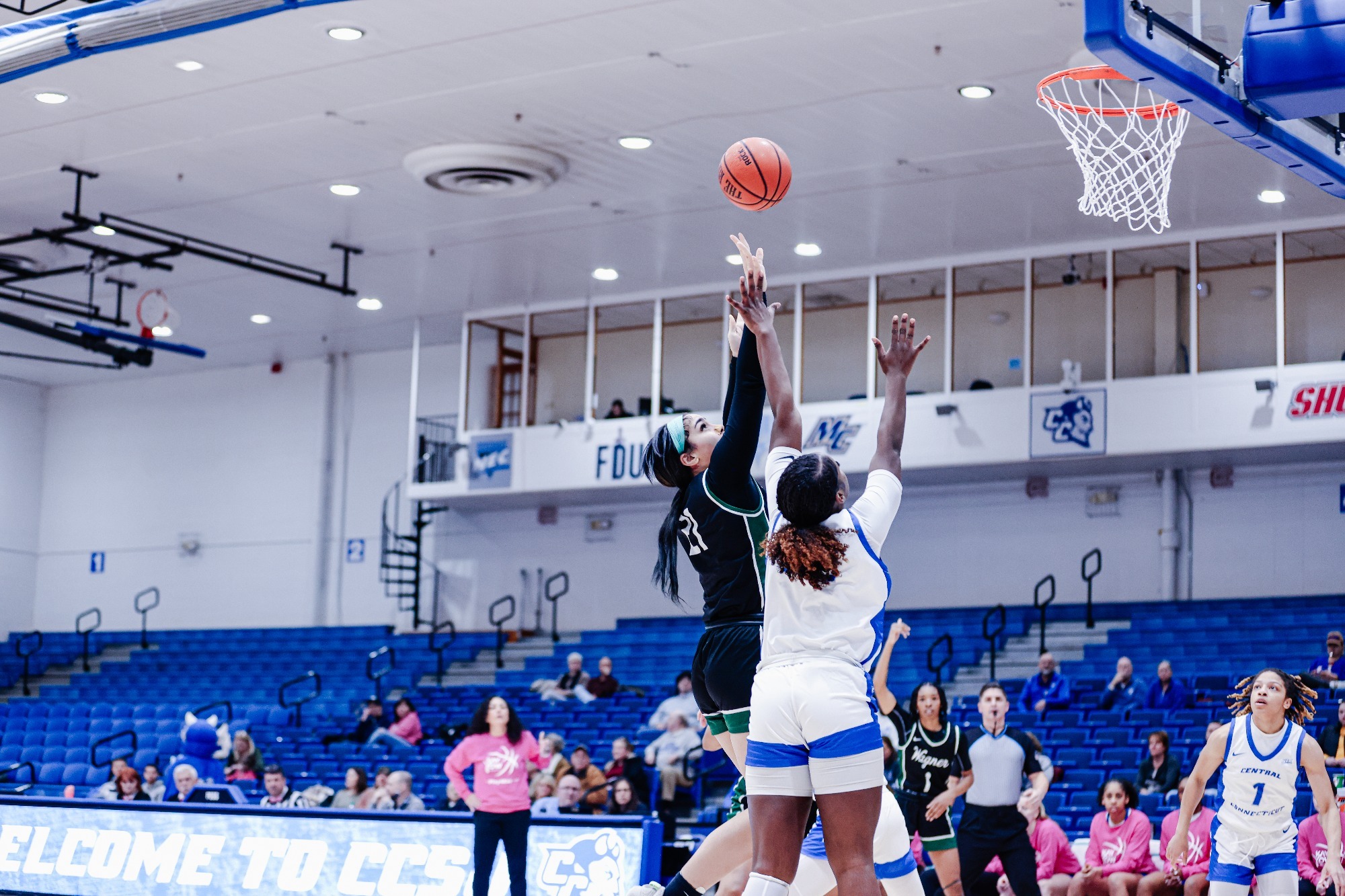 Kiera Edmonds - 2023-24 - Women's Basketball - Wagner College Athletics