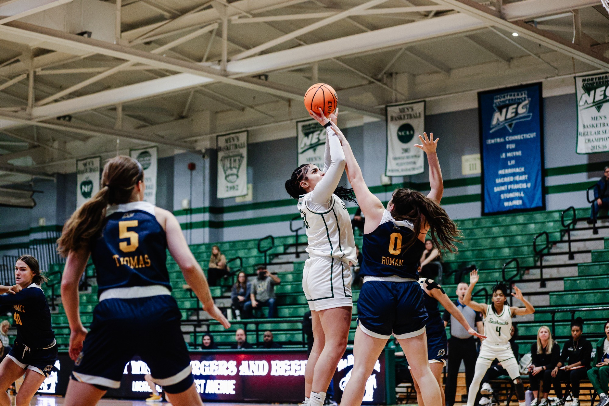 Kiera Edmonds - 2023-24 - Women's Basketball - Wagner College Athletics
