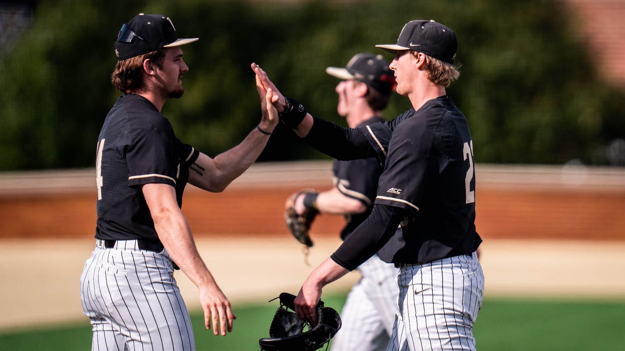 Hartle’s Career Outing Highlights No. 4 Wake Forest’s Second-Straight ...