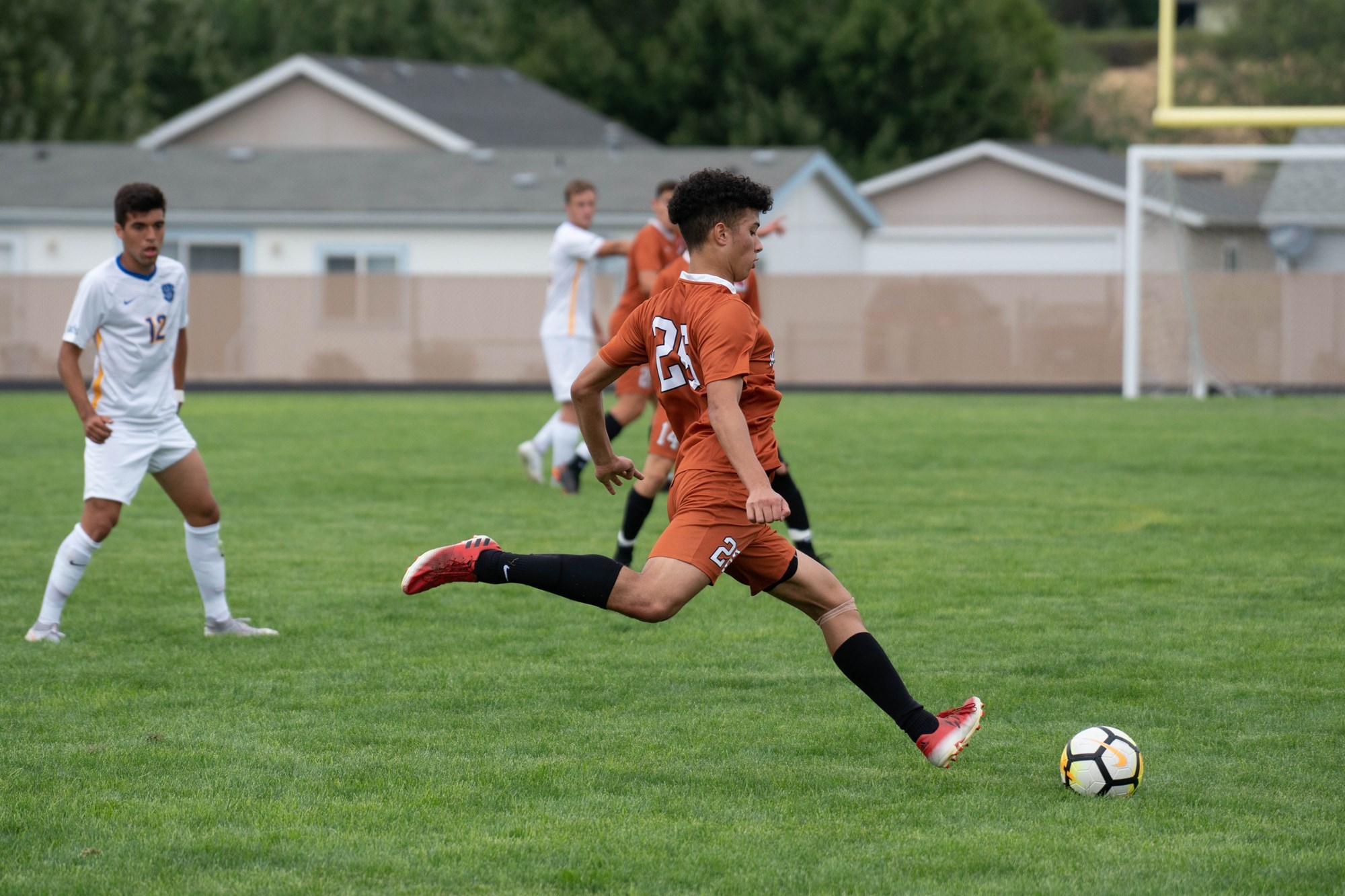 Wolves Fall to D3 Opponant Linfield in Preseason Finale - Walla Walla ...