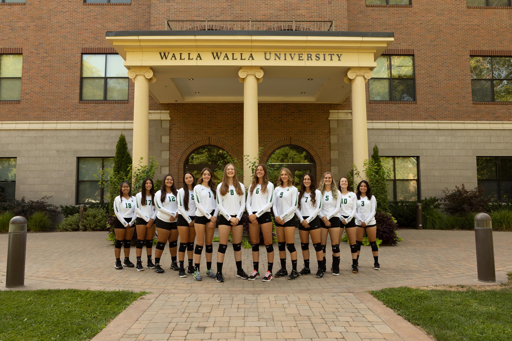 Wolves Fall in Crosstown Matchup at Whitman College - Walla Walla ...