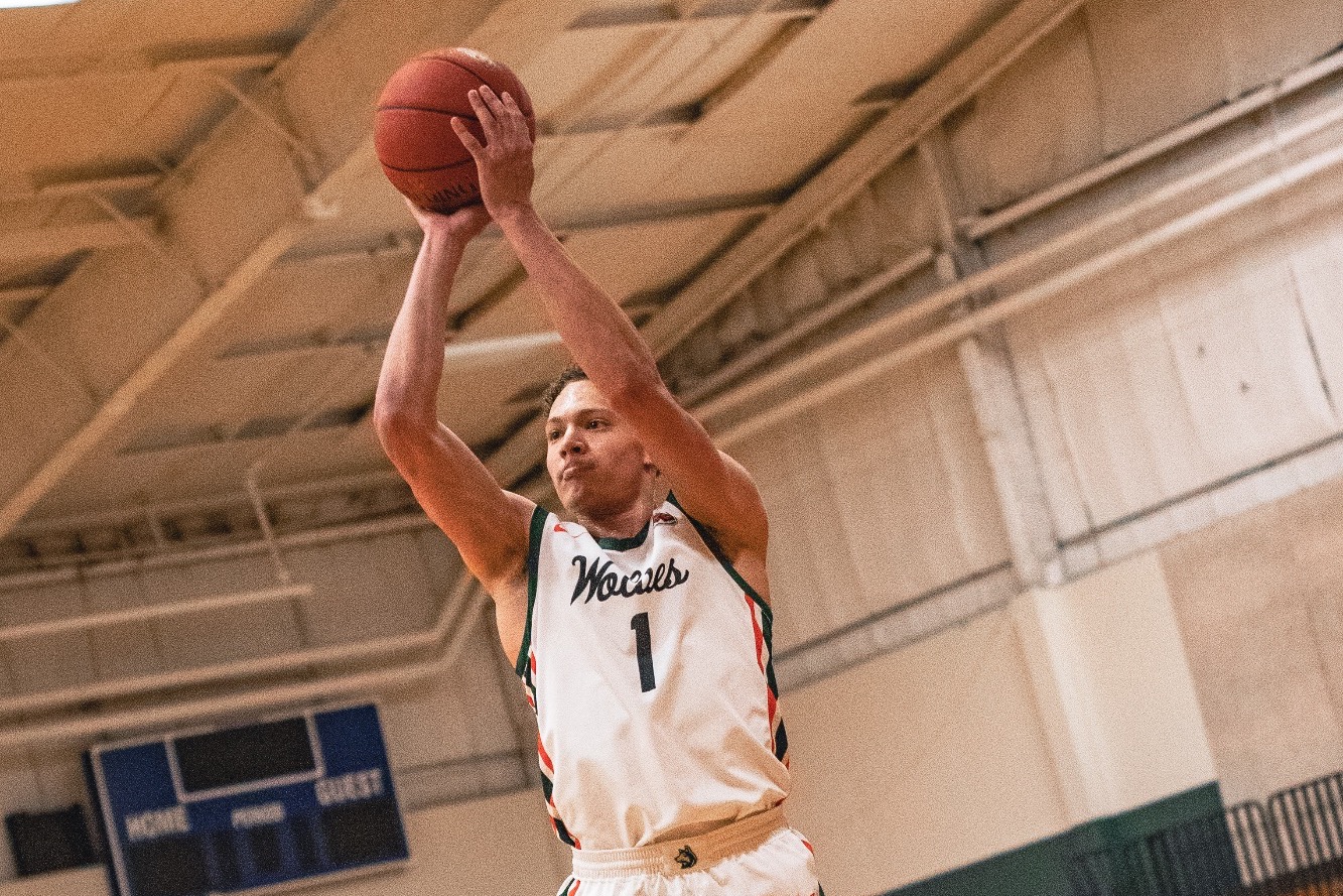 Wolves Win in Conference Home Opener Over Evergreen State - Walla Walla ...