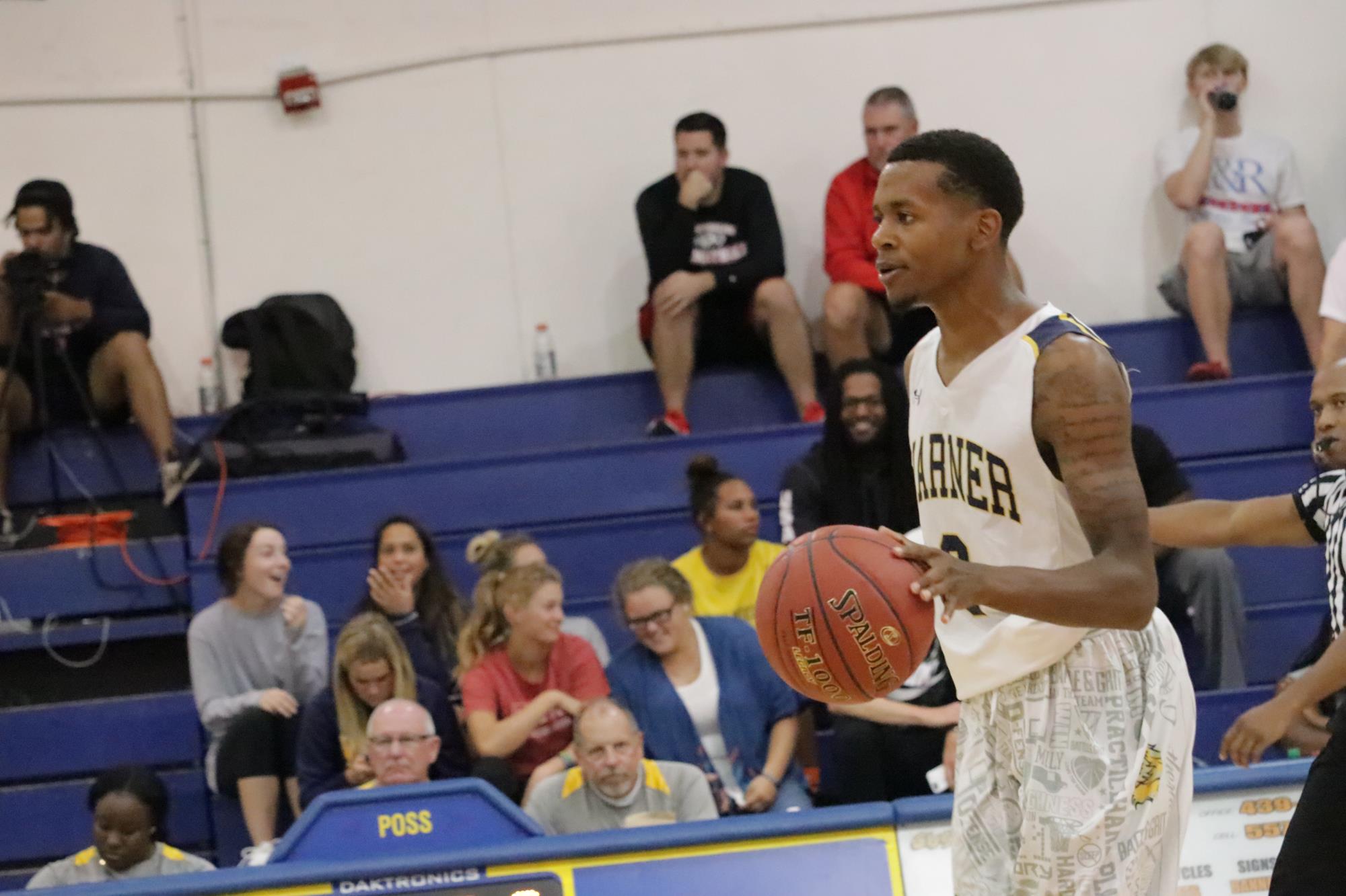 Jaylan Shelton - Men's Basketball - Warner University Athletics