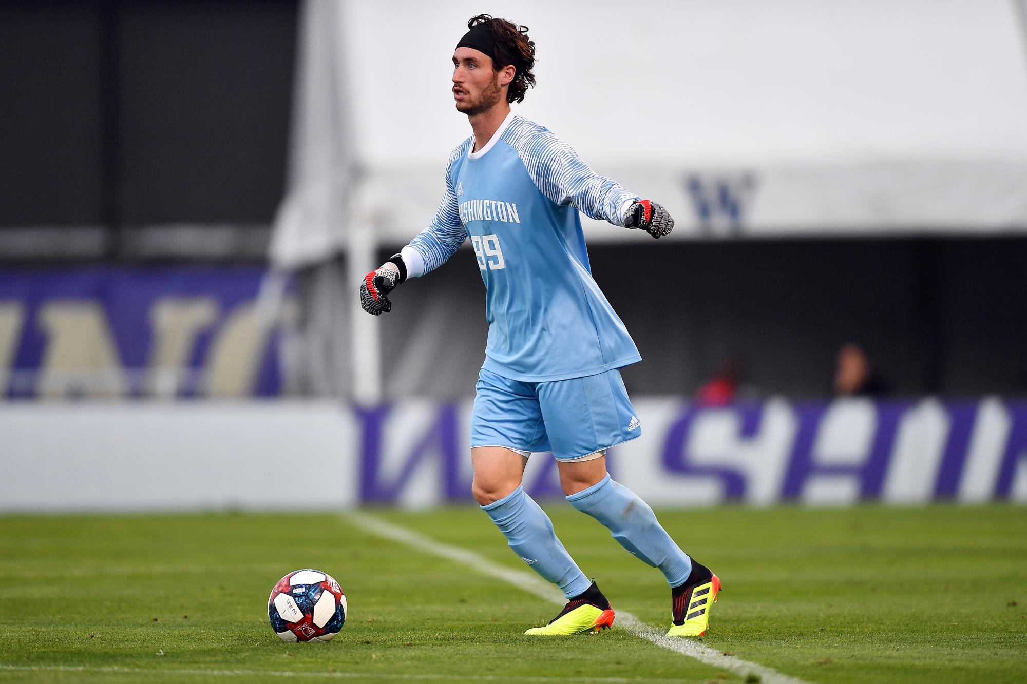 Bryce Logan - Men's Soccer - University of Washington Athletics