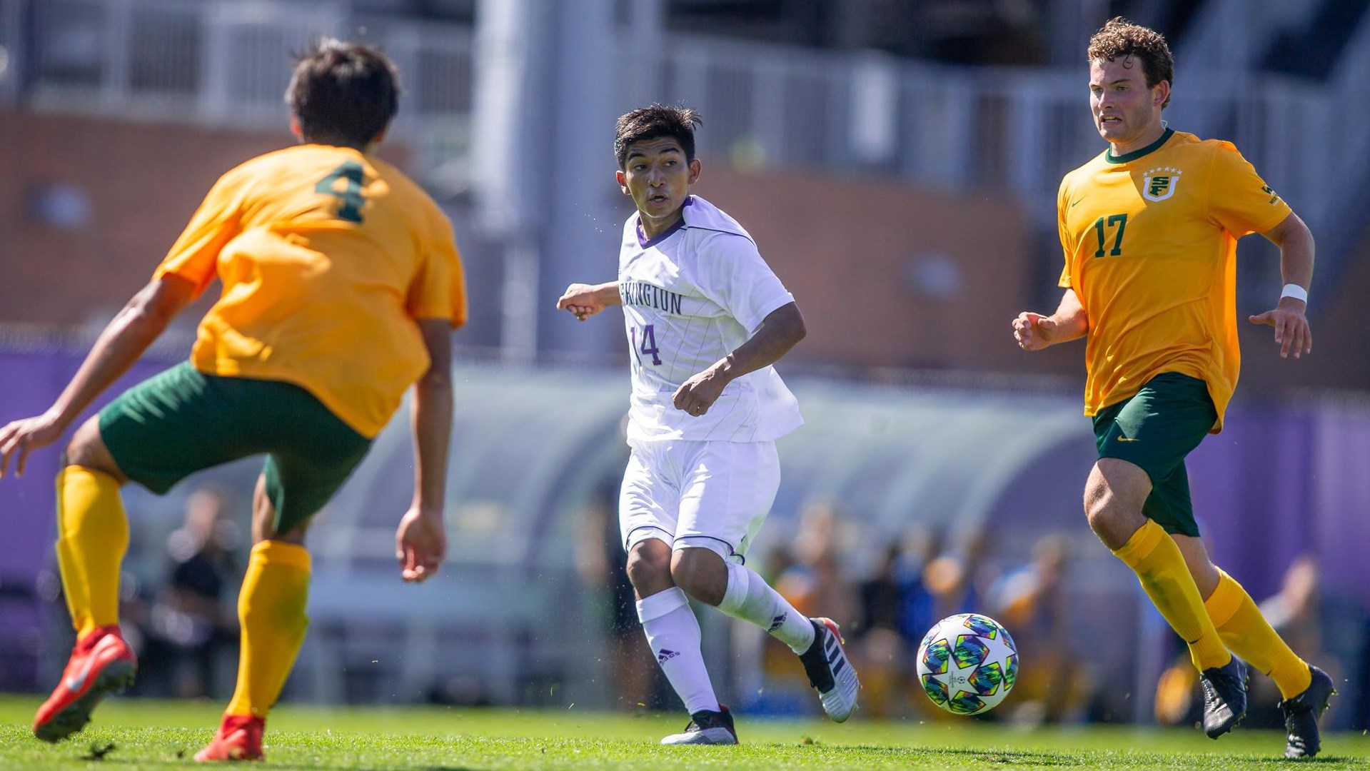 Christian Soto - Men's Soccer - University of Washington Athletics