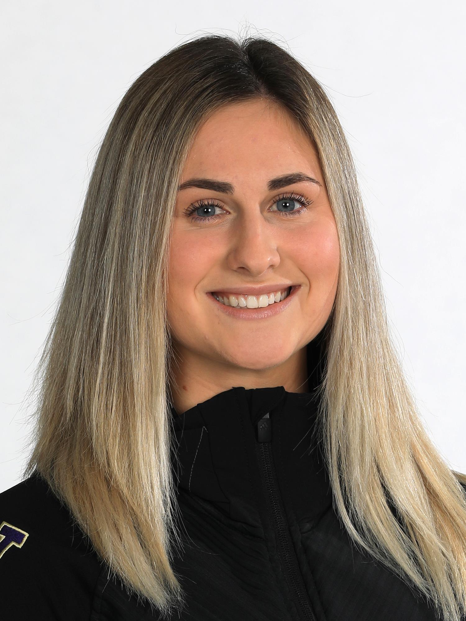 Hannah Rusnak - Track & Field Coach - University of Washington Athletics