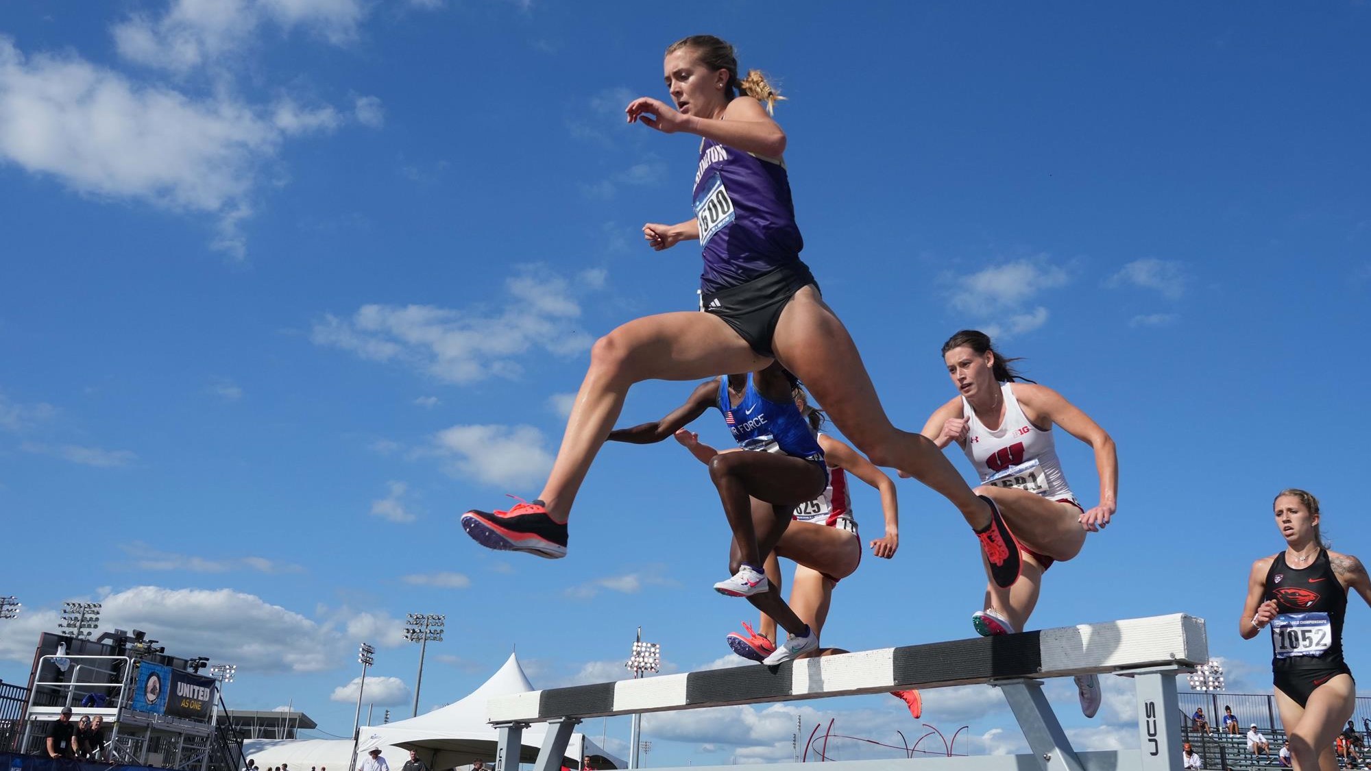 Katie Rainsberger - Track & Field - University of Washington Athletics