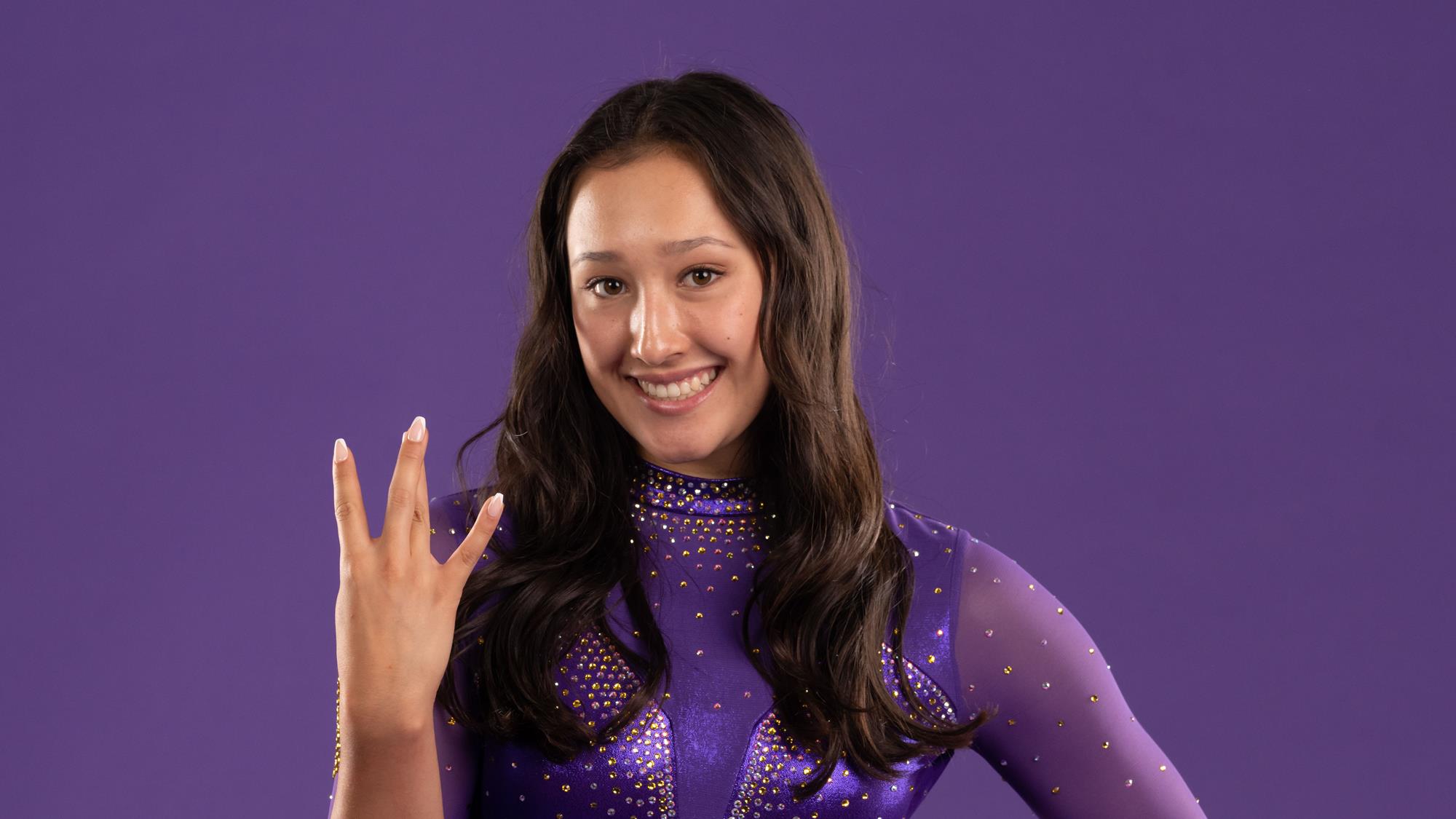 Emma Schrady - Gymnastics - University of Washington Athletics