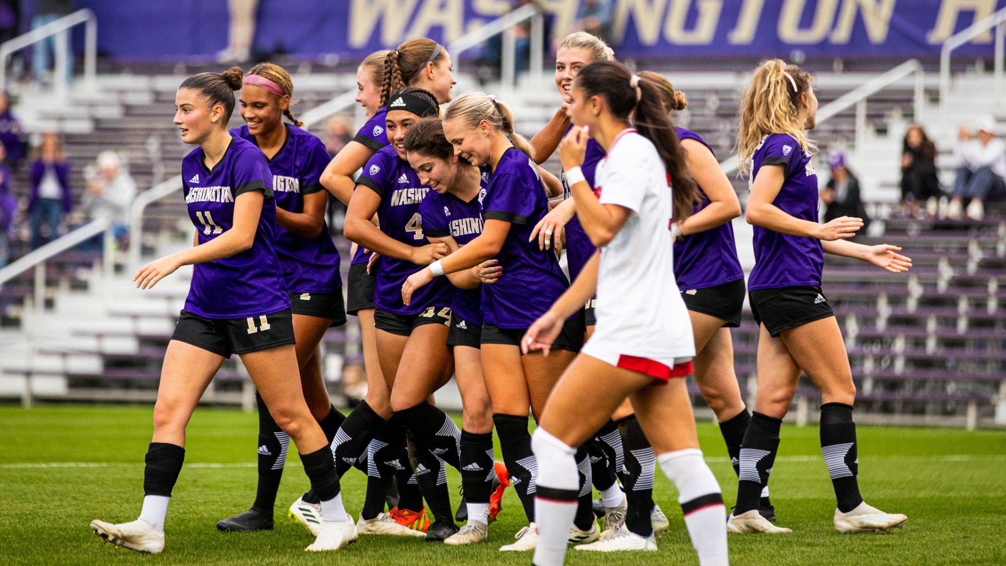 Hailey Still - Women's Soccer - University of Washington Athletics
