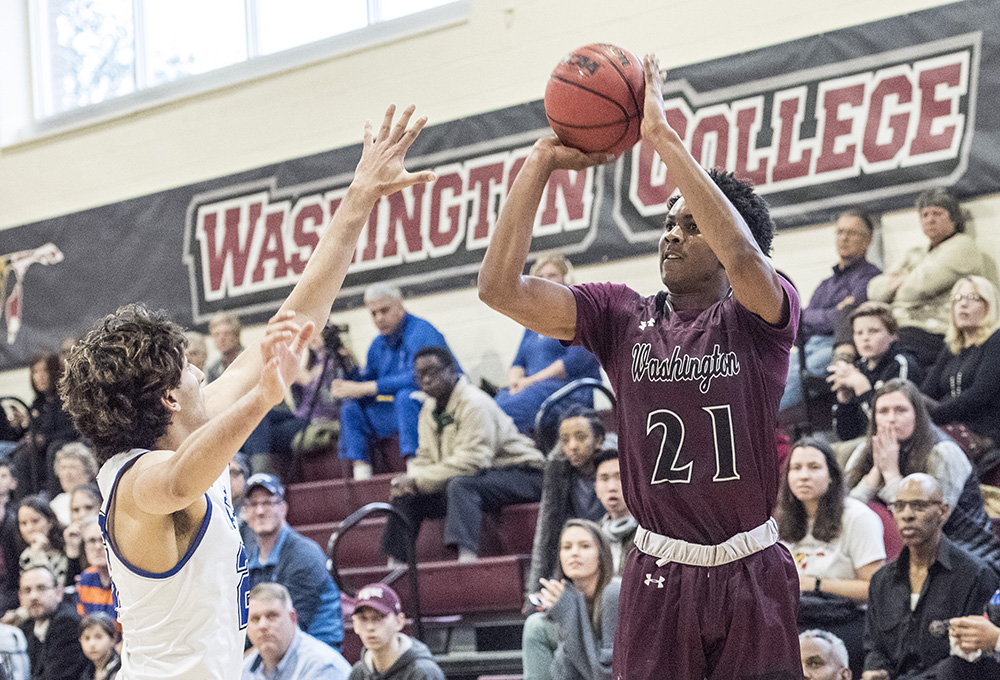 Maroons Drop Shoremen, 85-51 - Washington College