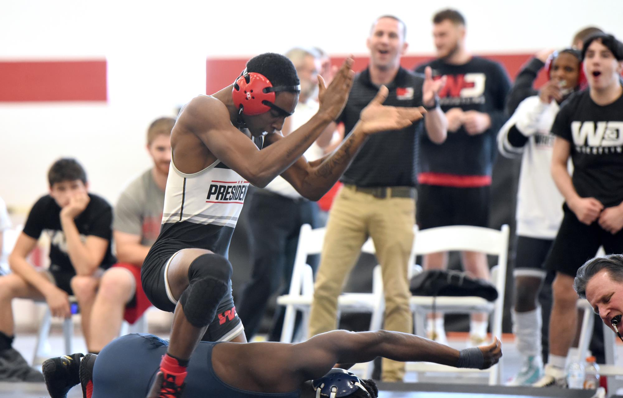 Christian Logan - Wrestling - Washington & Jefferson College Athletics