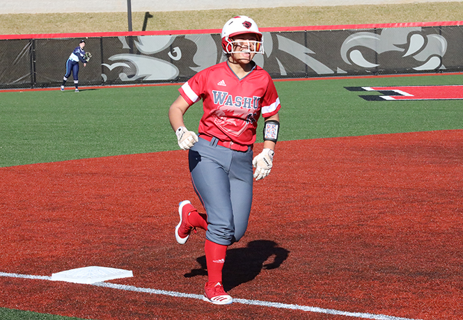 Softball Sweeps Westminster in Season Opener - Washington University in ...