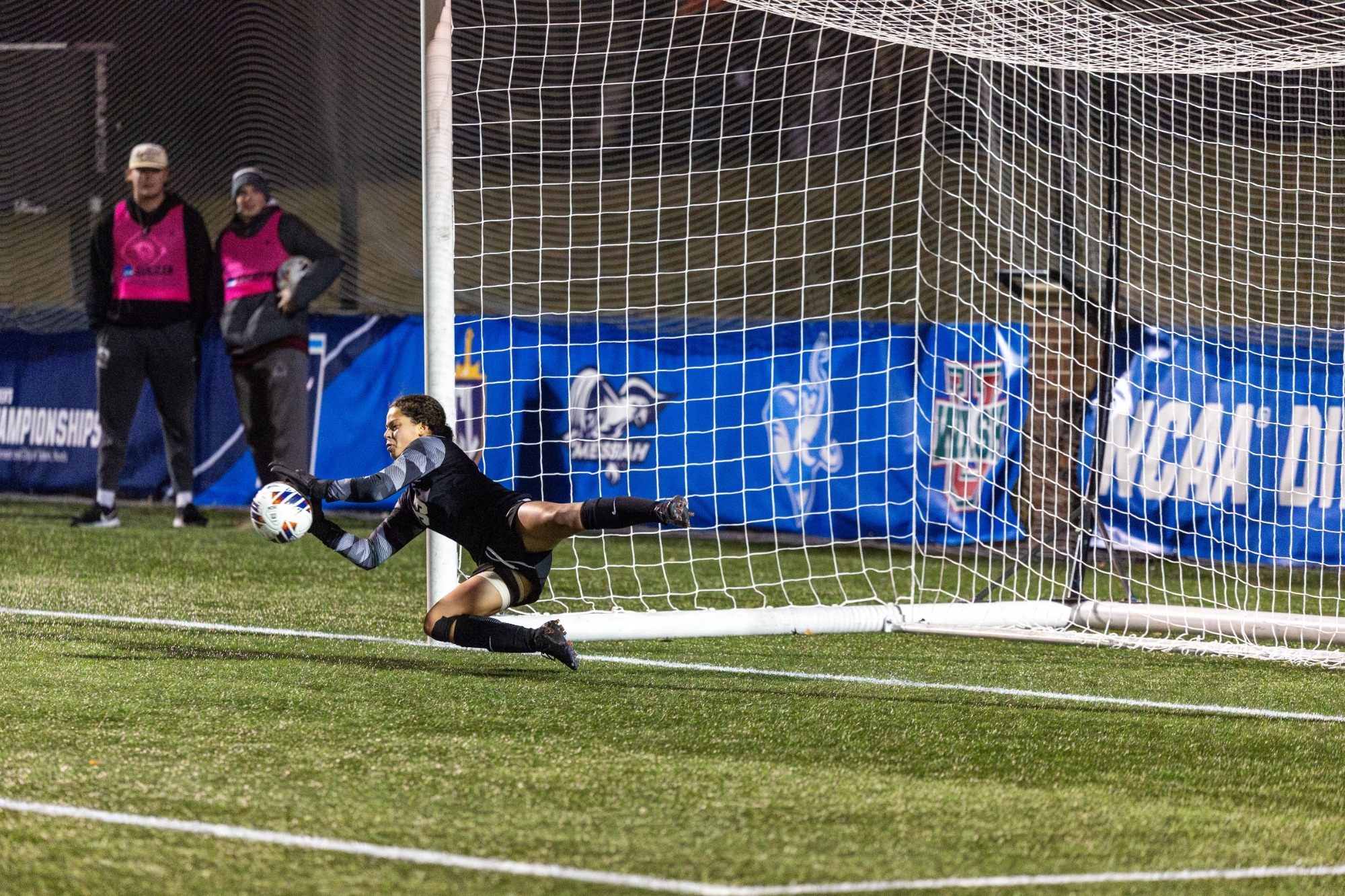 Women's Soccer Advances to National Championship Game; Downs Messiah in ...