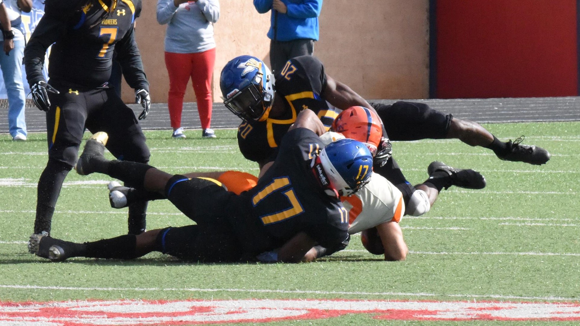 Michael Nealy - 2017 - Football - Wayland Baptist University Athletics