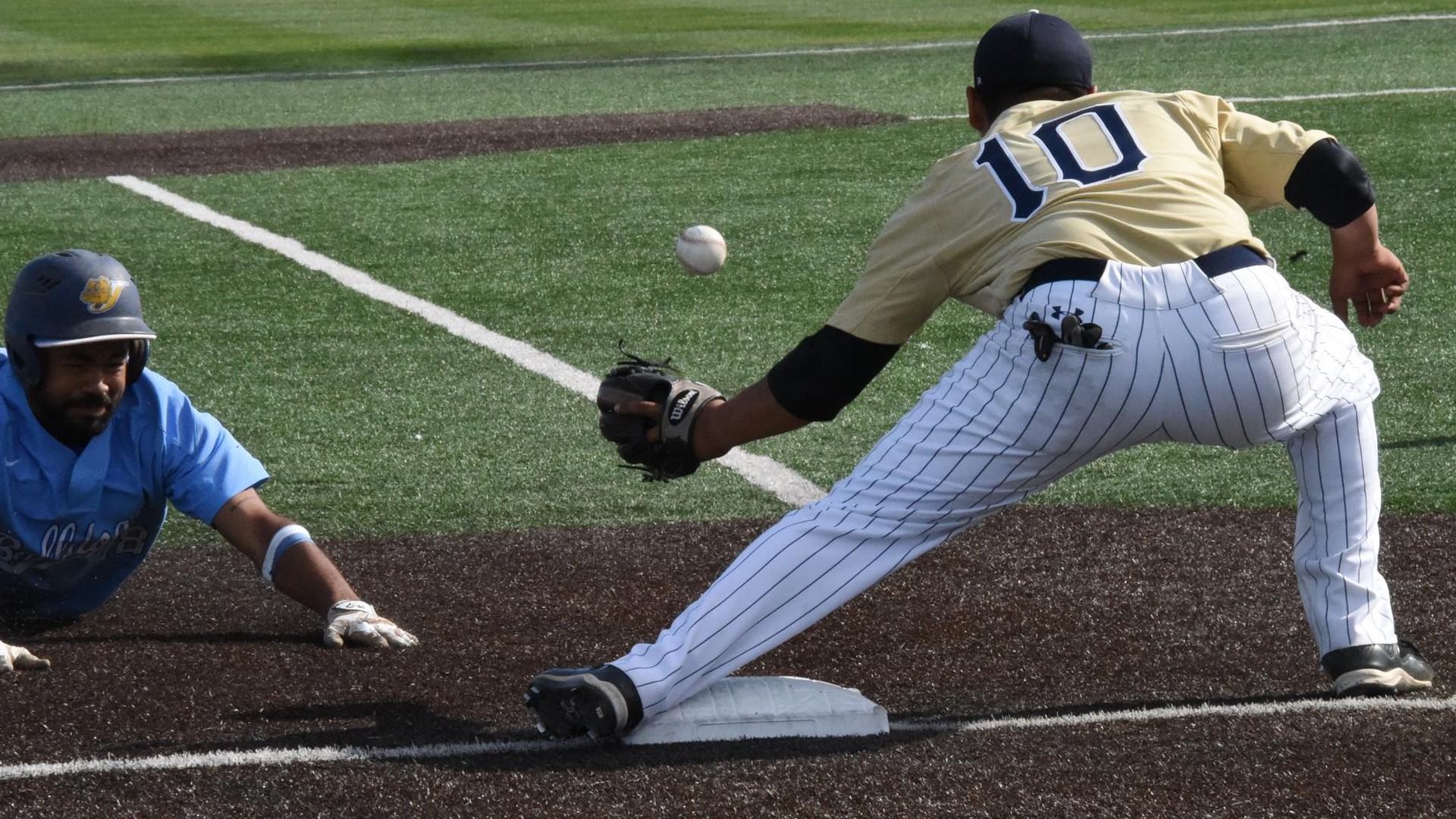 Manuel Rios - 2017 - Baseball - Wayland Baptist University Athletics