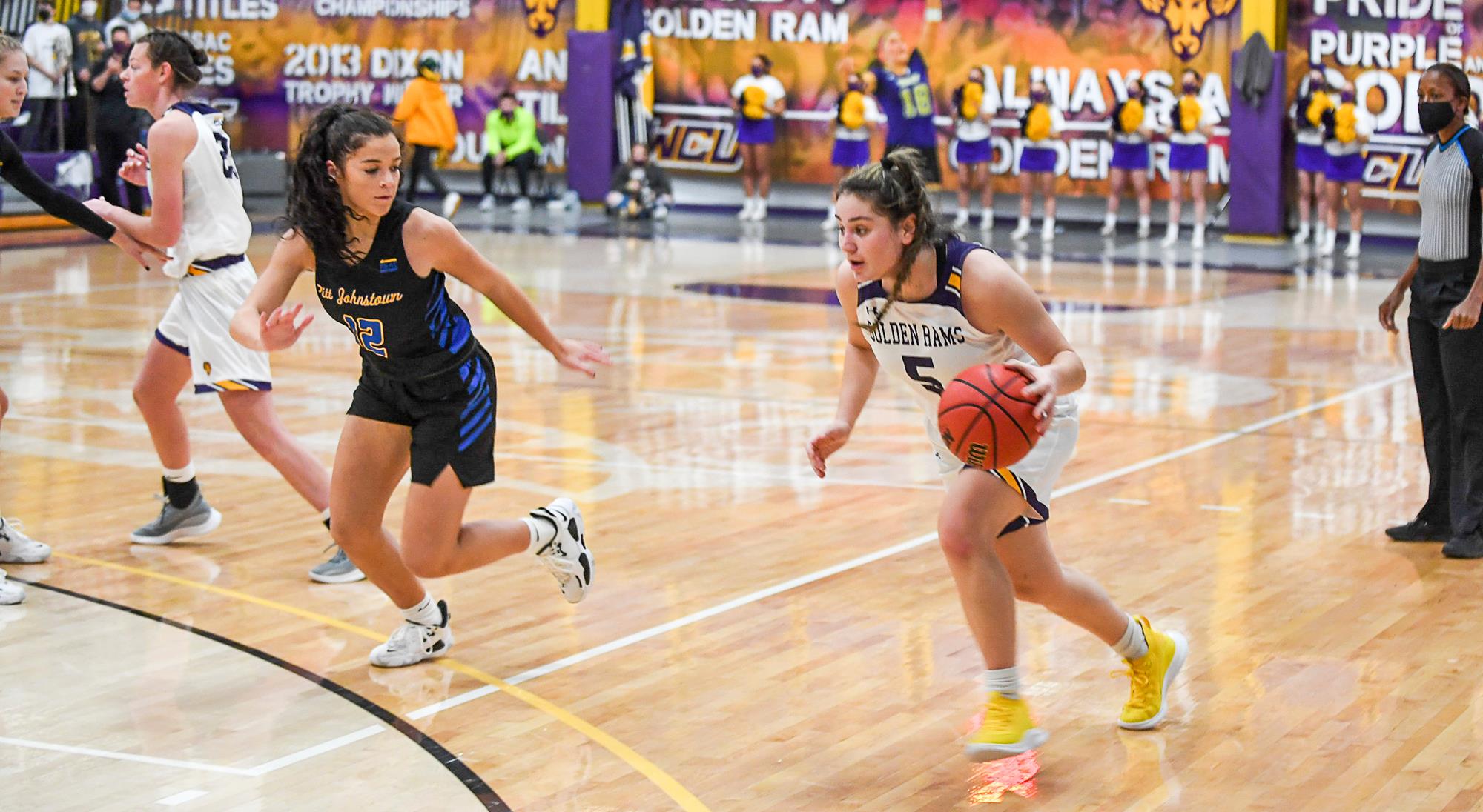 Alexa Abbonizio - Women's Basketball - West Chester University Athletics