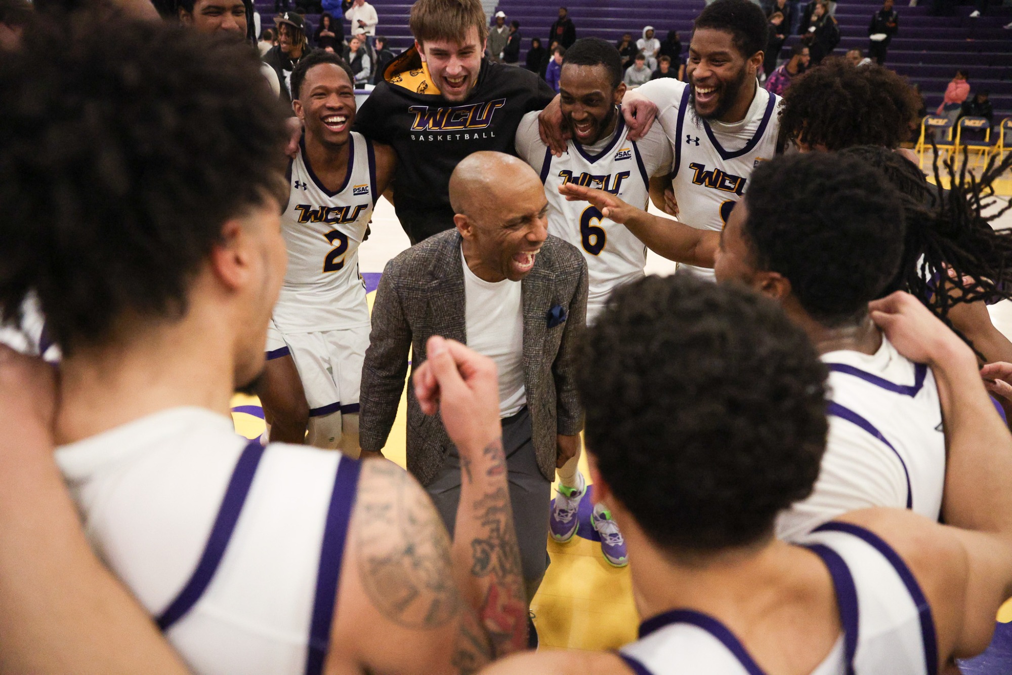 Sixth-Seeded Men's Basketball Ready to Open NCAA Tournament vs Third ...