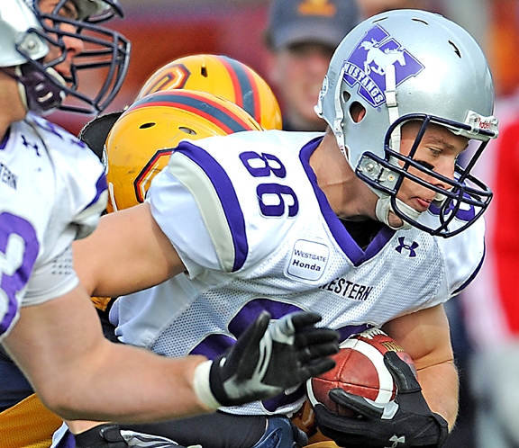 Zach Bull - Football - Western Mustangs Sports