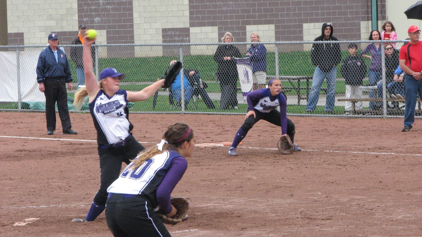Kara Stirling - Softball - Western Mustangs Sports