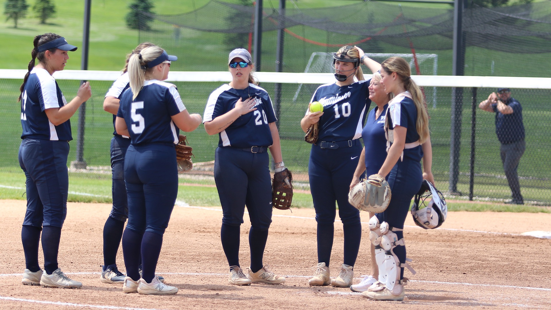Westminster falls to No. 4 Trine - Westminster College Athletics