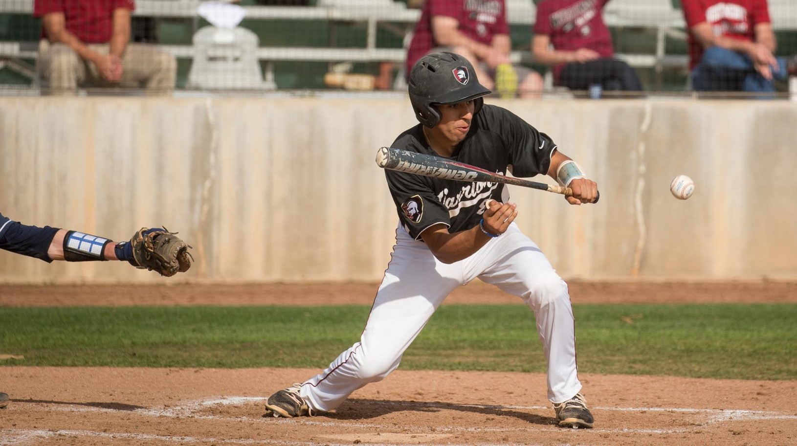 Robert Mendez - Baseball - Westmont College Athletics