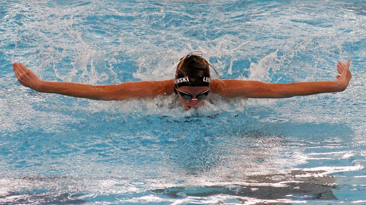 Rian Lewandowski - Women's Swimming - Westmont College Athletics