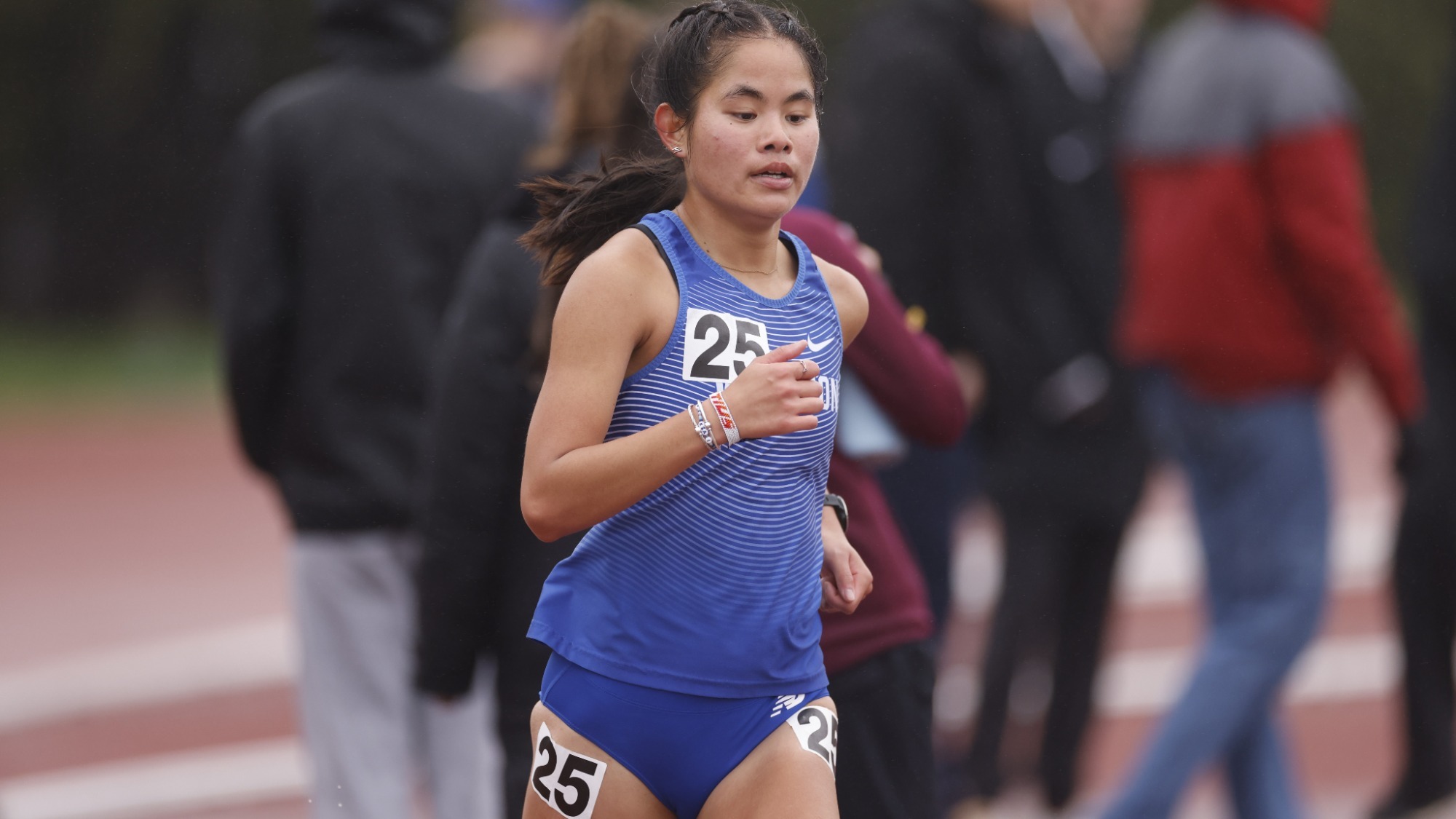 Vanderhoof Places Second in 5000 Meters to Lead Women's Outdoor Track ...