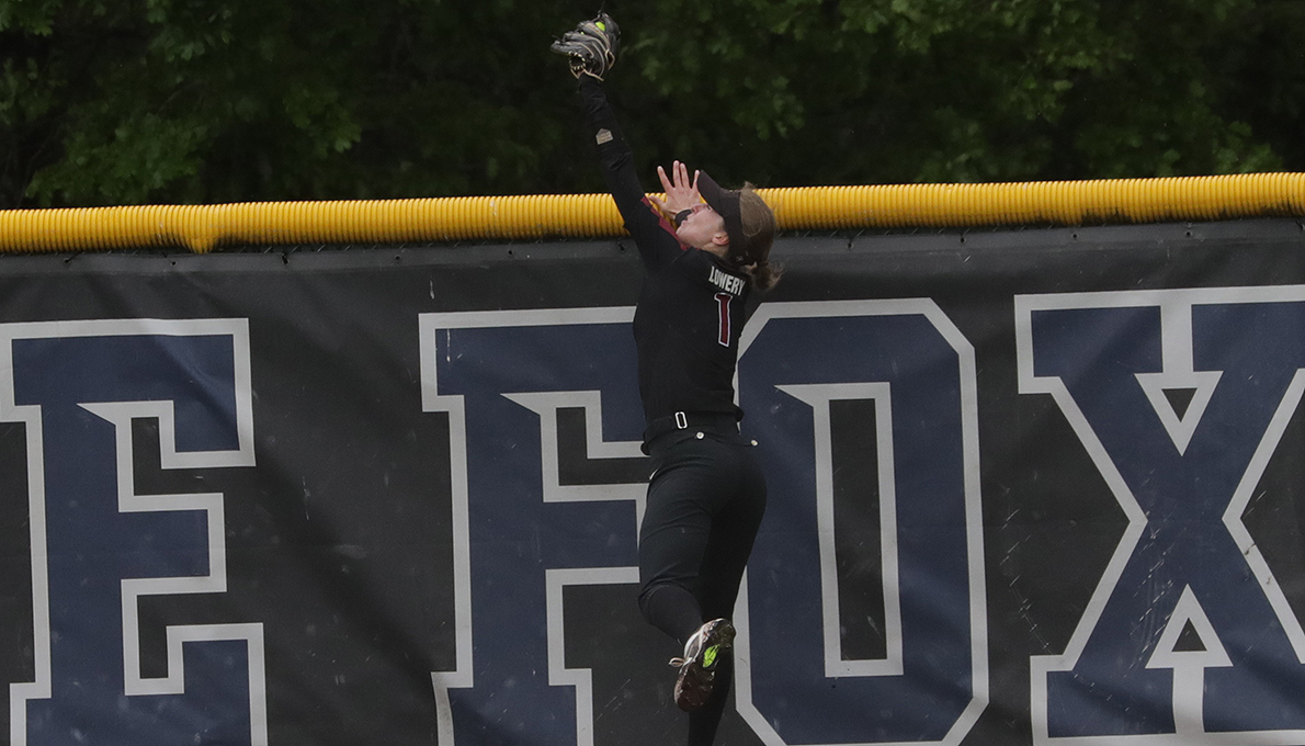 Whitworth Falls to George Fox, 8-2 - Whitworth University